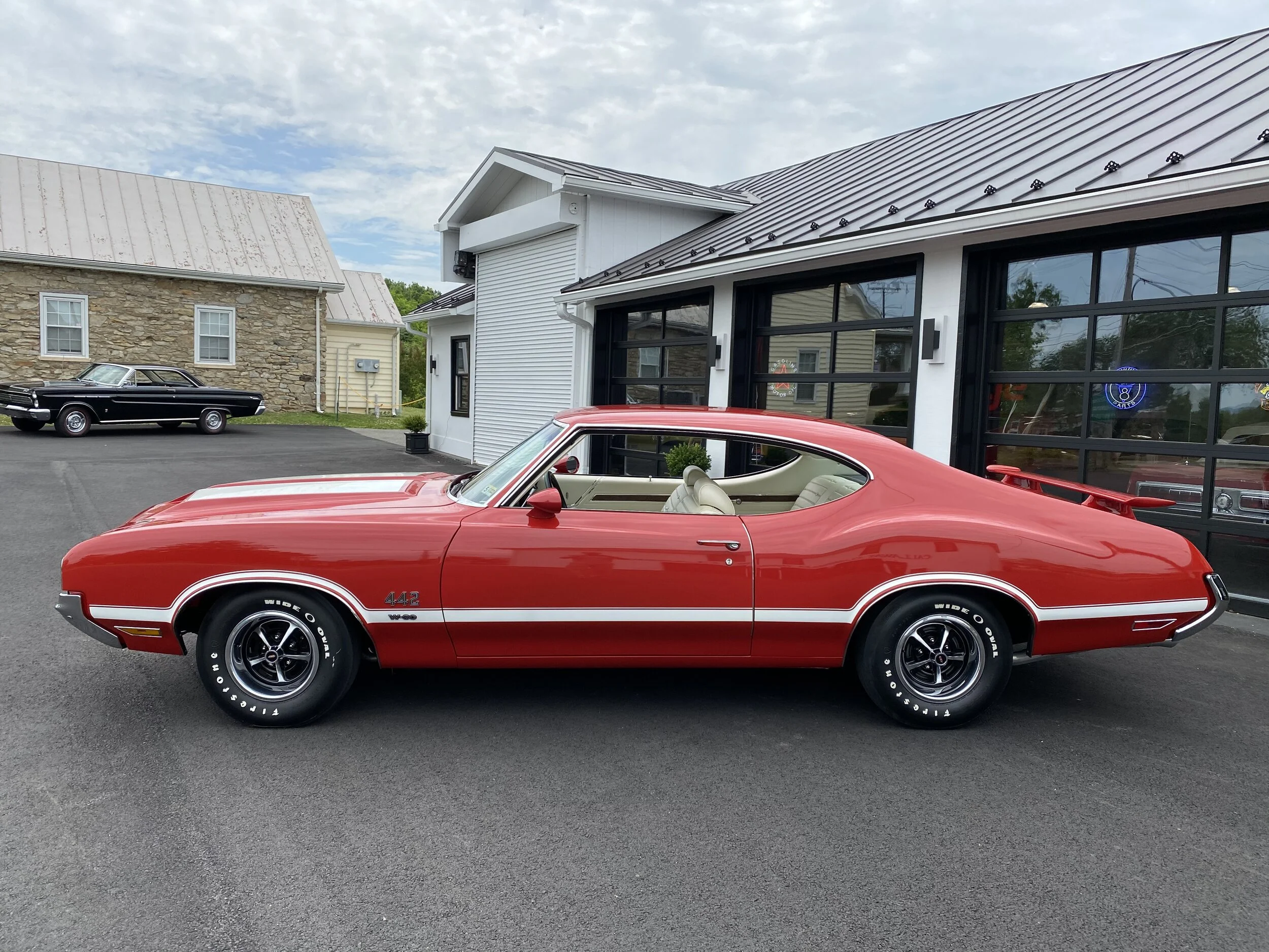 1969 Oldsmobile 442 Red