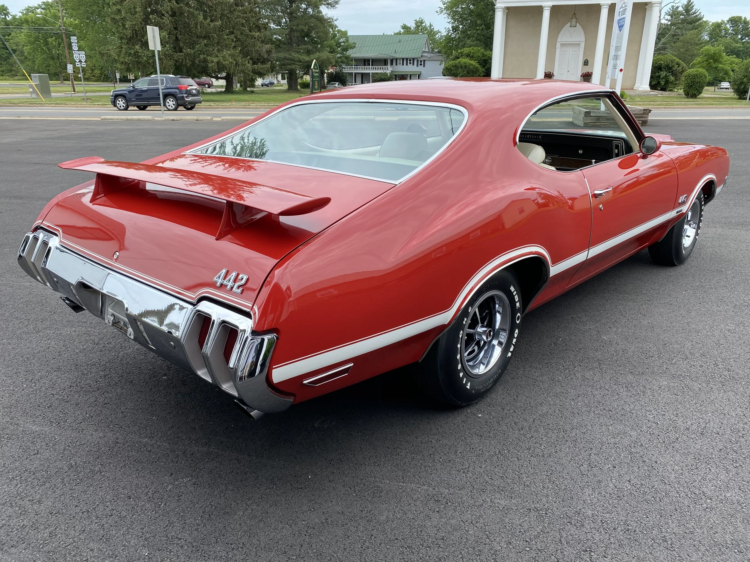 1969 Oldsmobile 442 Red