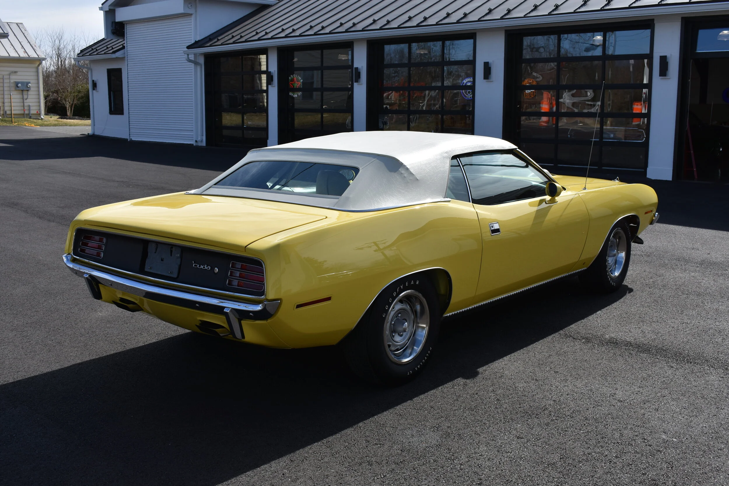 1970 Plymouth Cuda Convertible - Yellow 1590 — Callaway Classics ...
