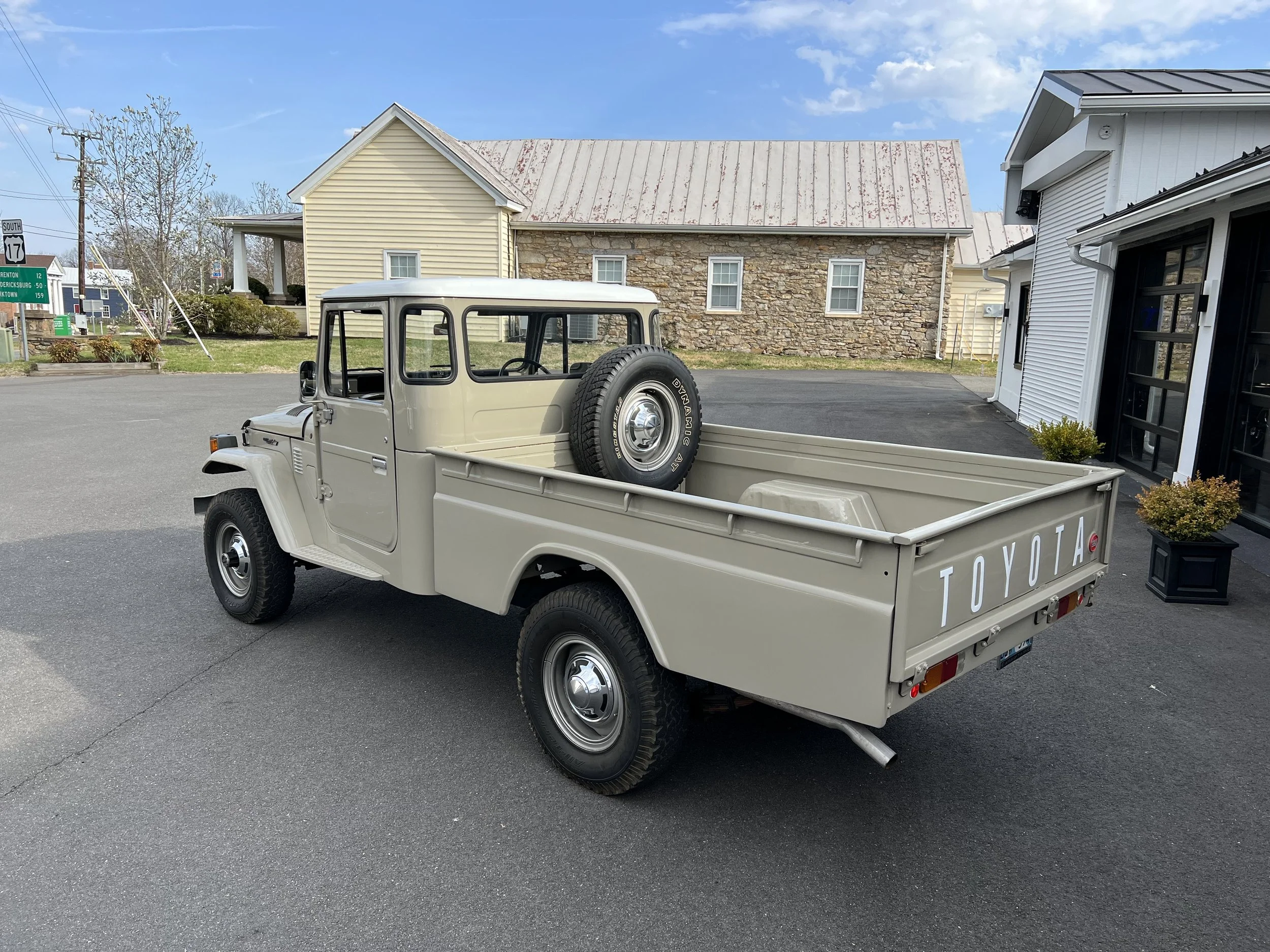 1977 Toyota Land Cruiser FJ45 - Tan 6542 — Callaway Classics - Classic ...