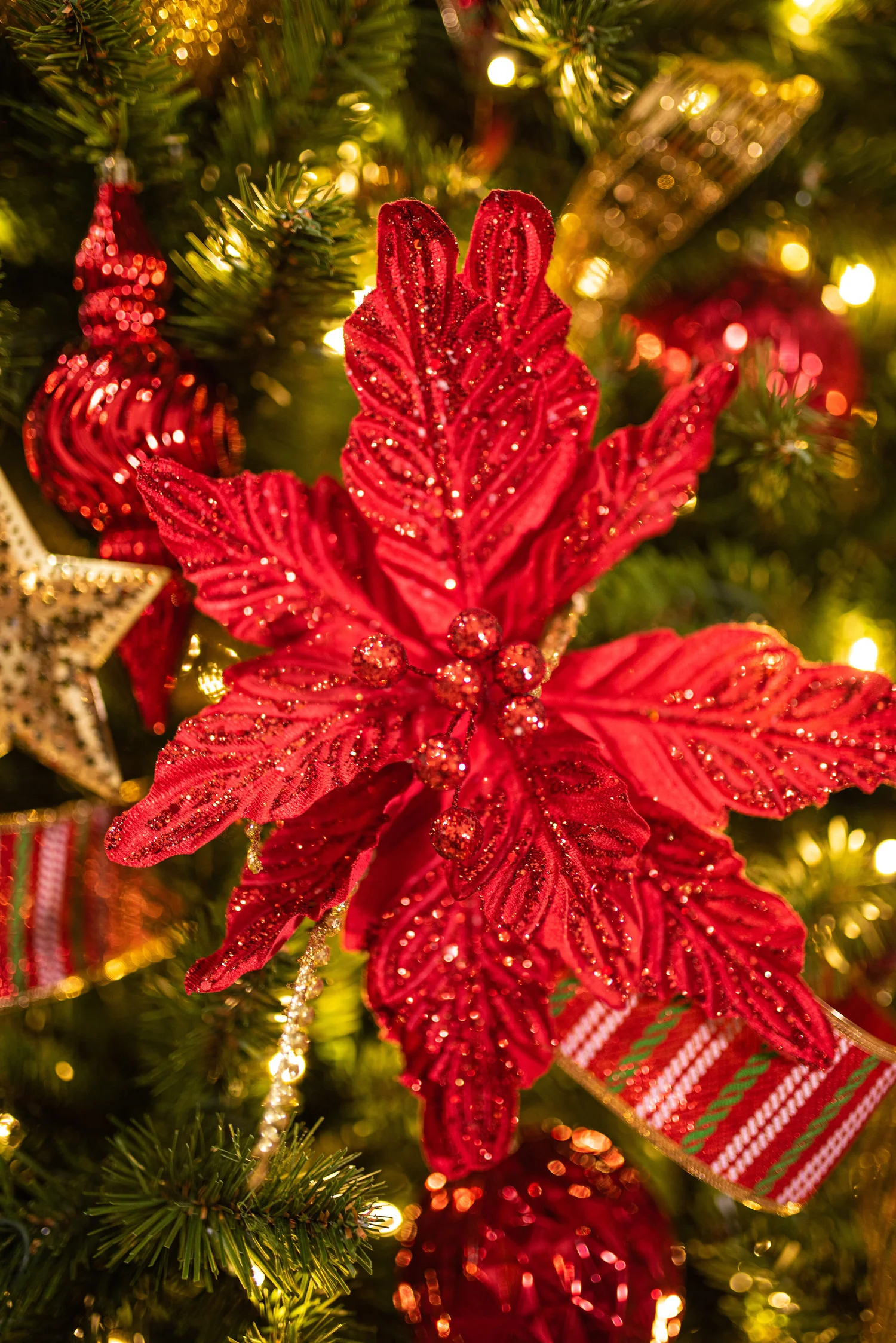 Christmas Tree Designs | Luxury Christmas Trees Decorations — Rockwall ...