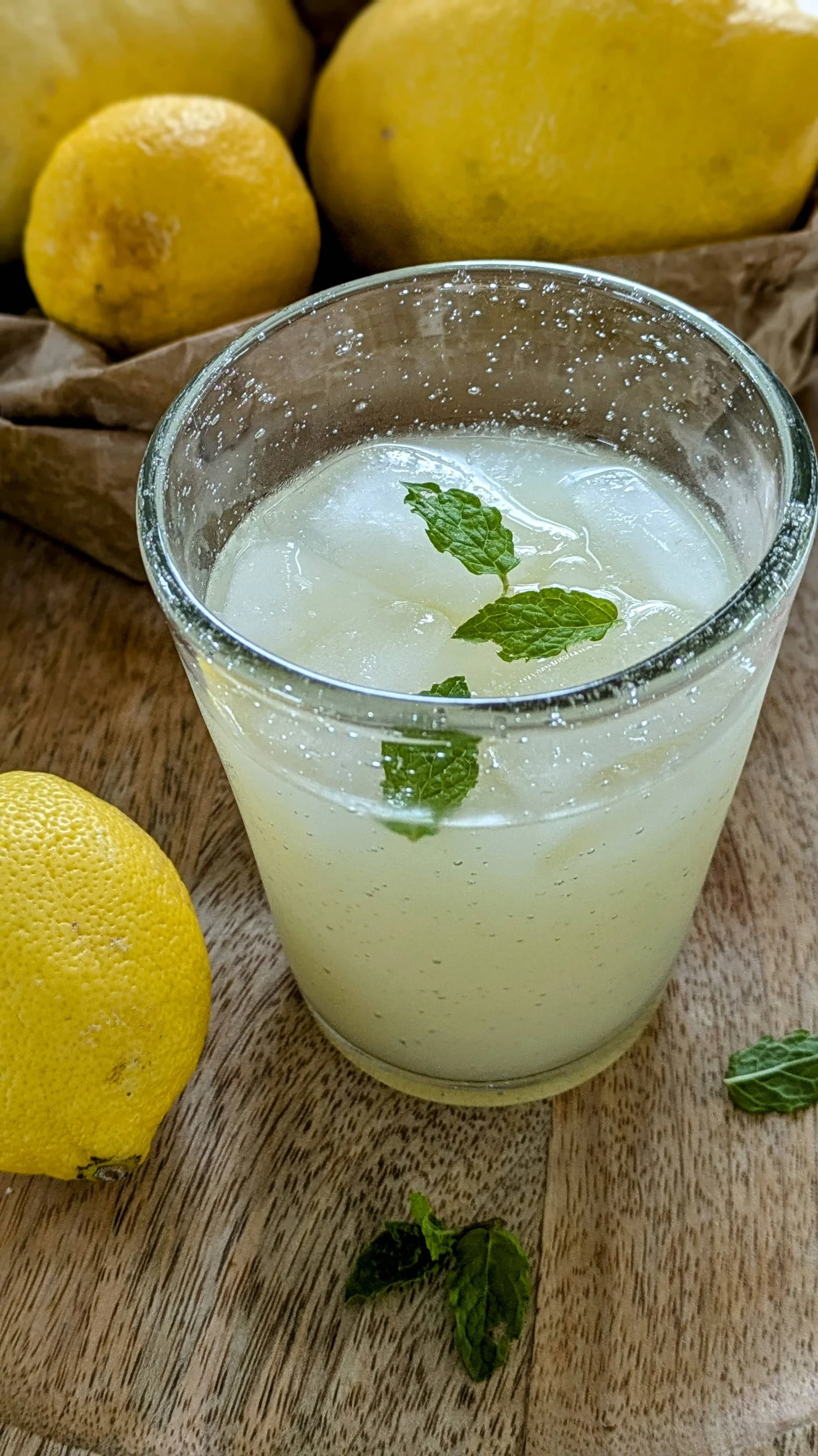 Recette facile de citronnade rafraîchissante — Alimentation Joyeuse