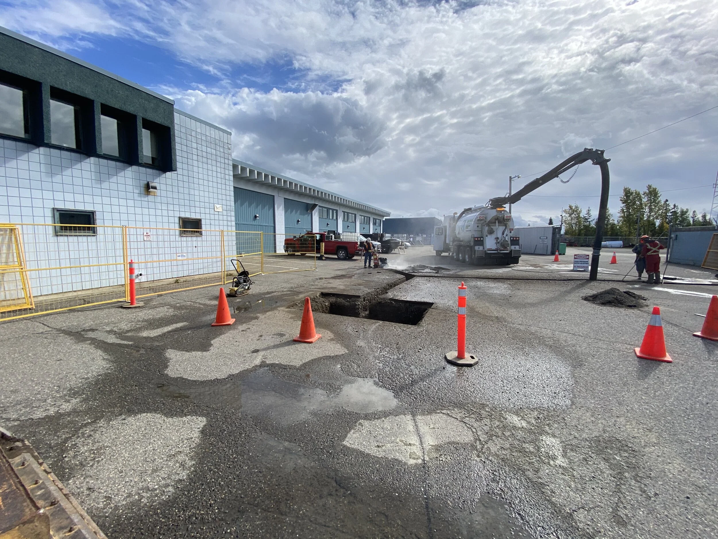 Load 'Em Up Contracting