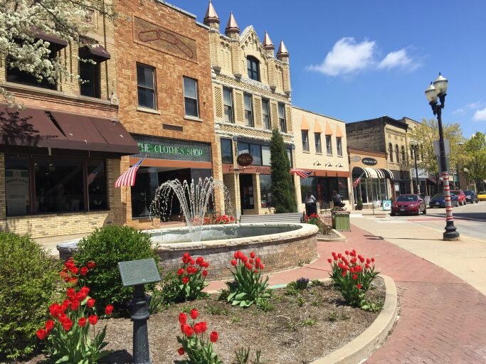 School Spotlights: Menasha — Multilingualism and Education in Wisconsin
