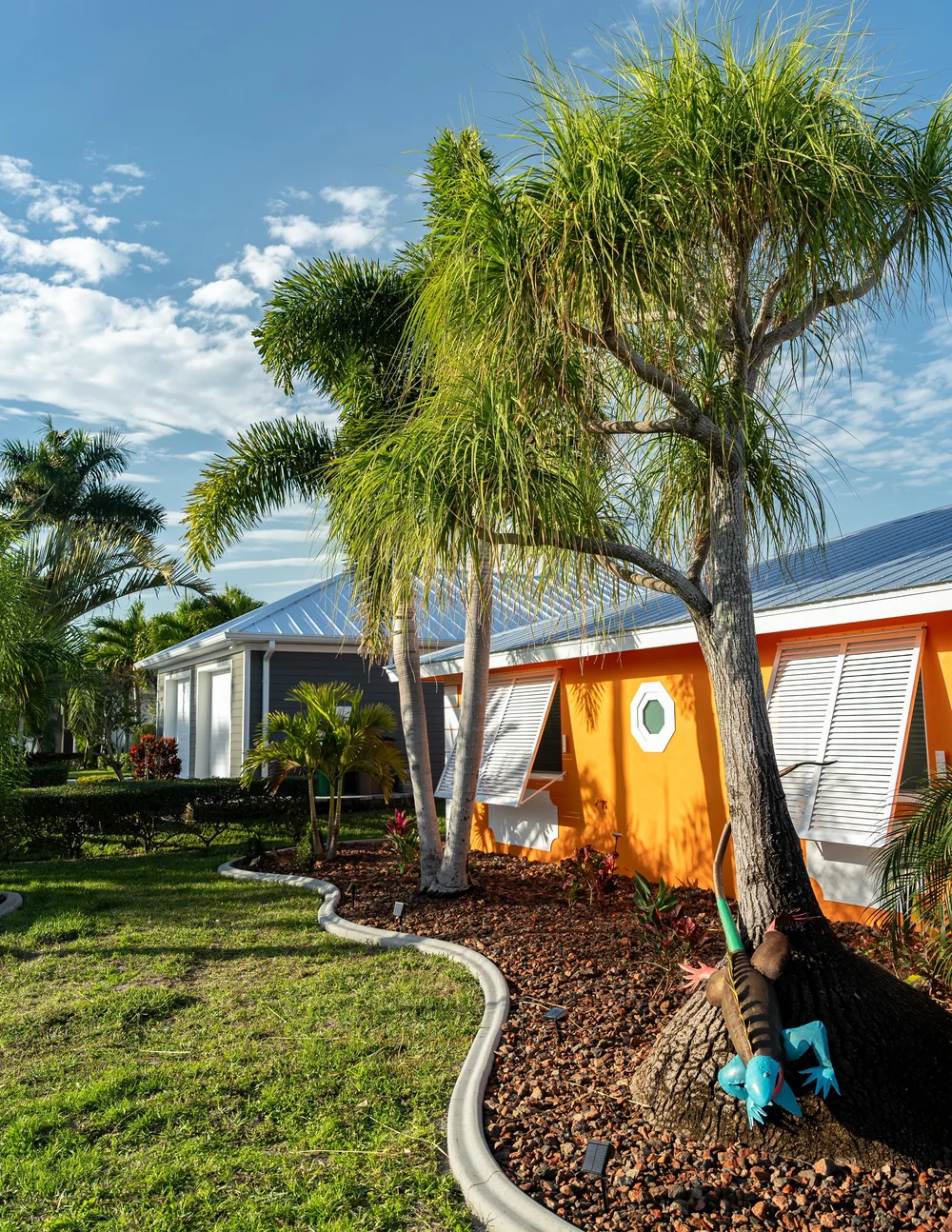 Cape Coral Landscaping Company: Hunt's Landscape