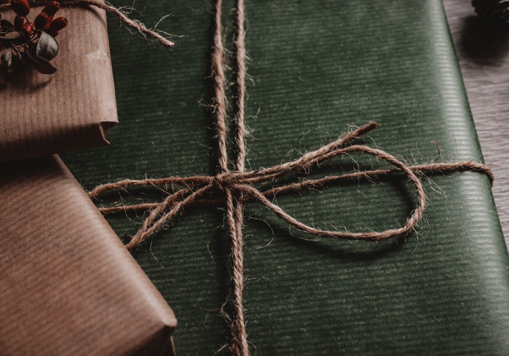 The 5 gift rule & sustainable gift guide — Polly Barks