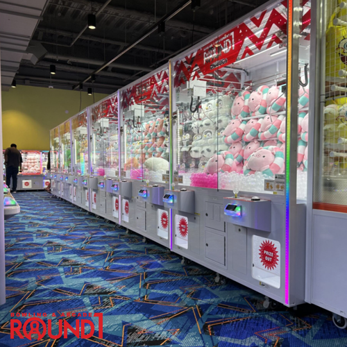 Round1 Bowling and Arcade, Westfield Plaza Bonita, 3030 Plaza Bonita Rd ...