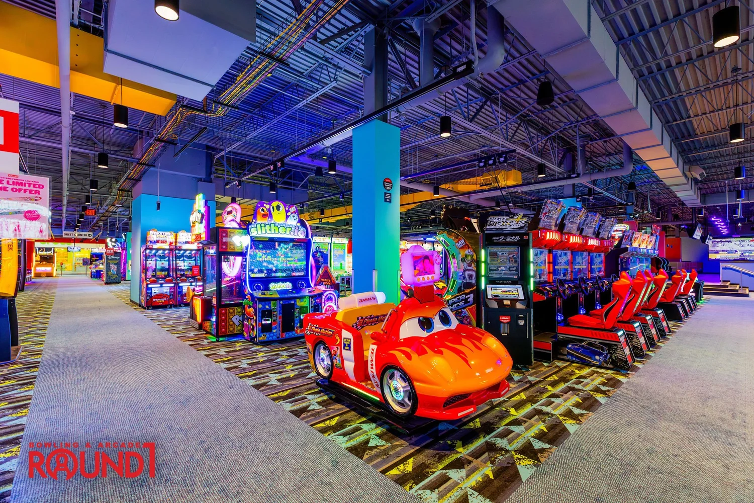 Round1 Bowling & Arcade | The Mills at Jersey Gardens | 651 Kapkowski ...