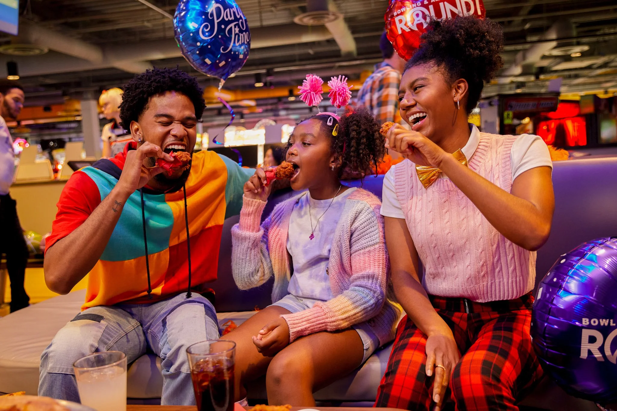 Round1 Bowling and Arcade | Party Package | Party Room | | Round1 USA