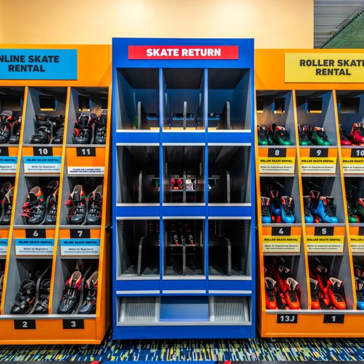 Round1 Bowling and Arcade, Spo-cha, Arrowhead Towne Center, 7650 W ...