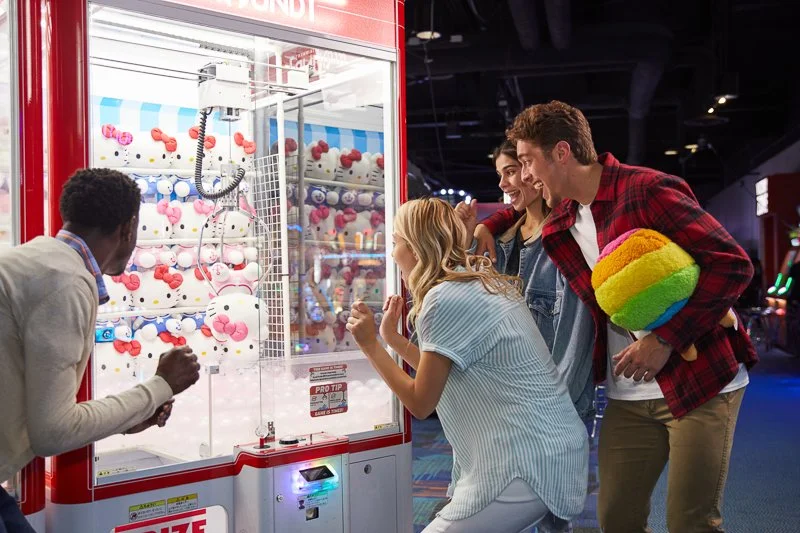 Round1 Bowling & Arcade: Claw Machines, Crane Games, Rhythm Games ...