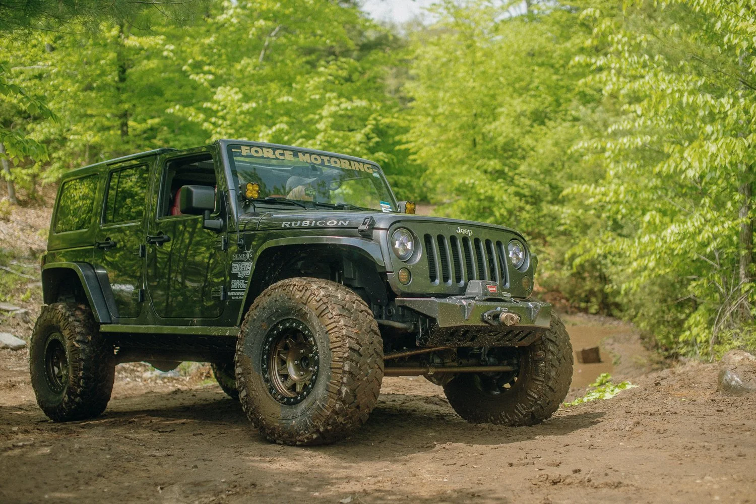 Armor Ditch Overlanding — Daniel Olivares