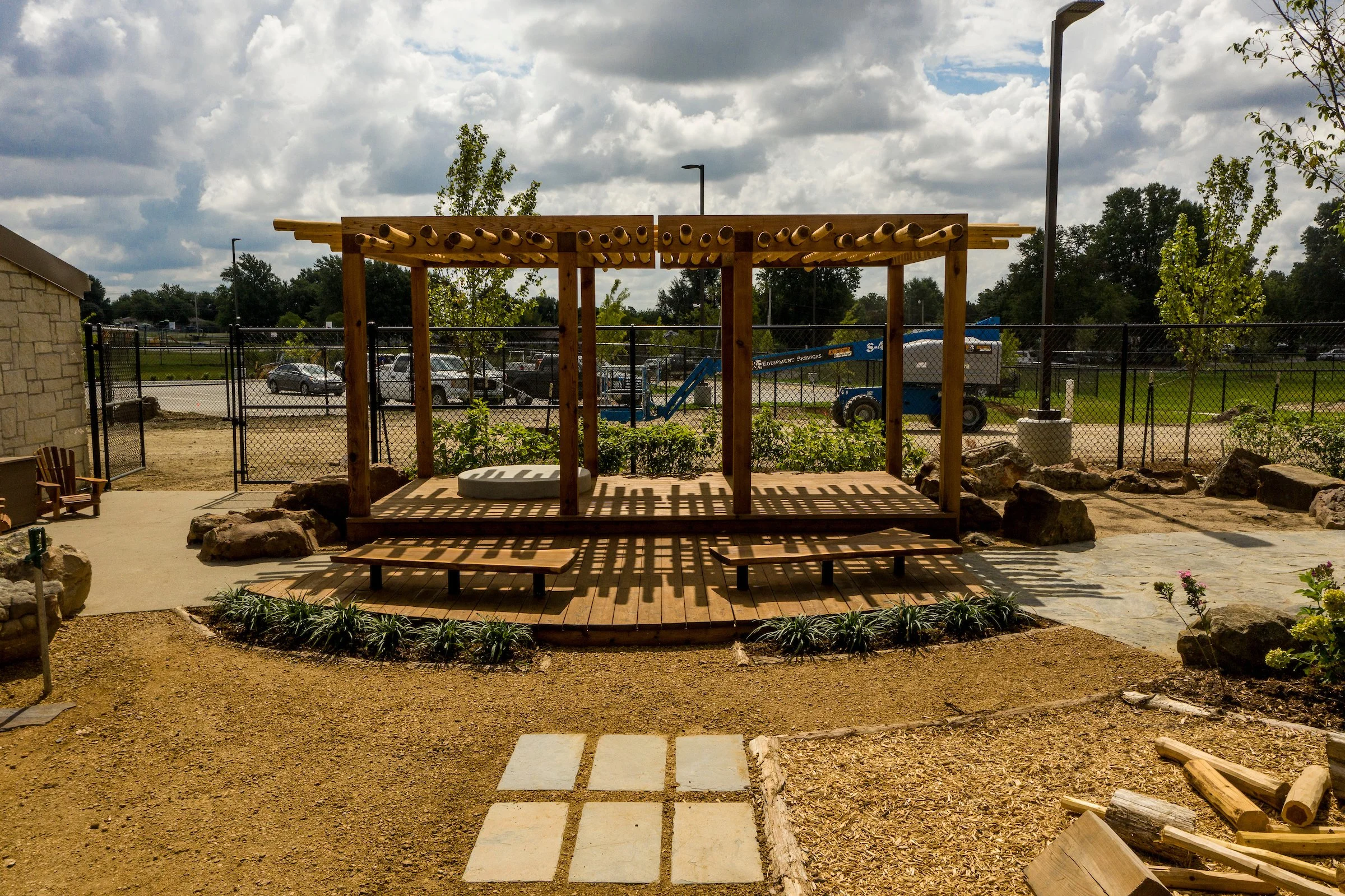 Outdoor Classroom Performance Art & Stages — Good Fieldwork