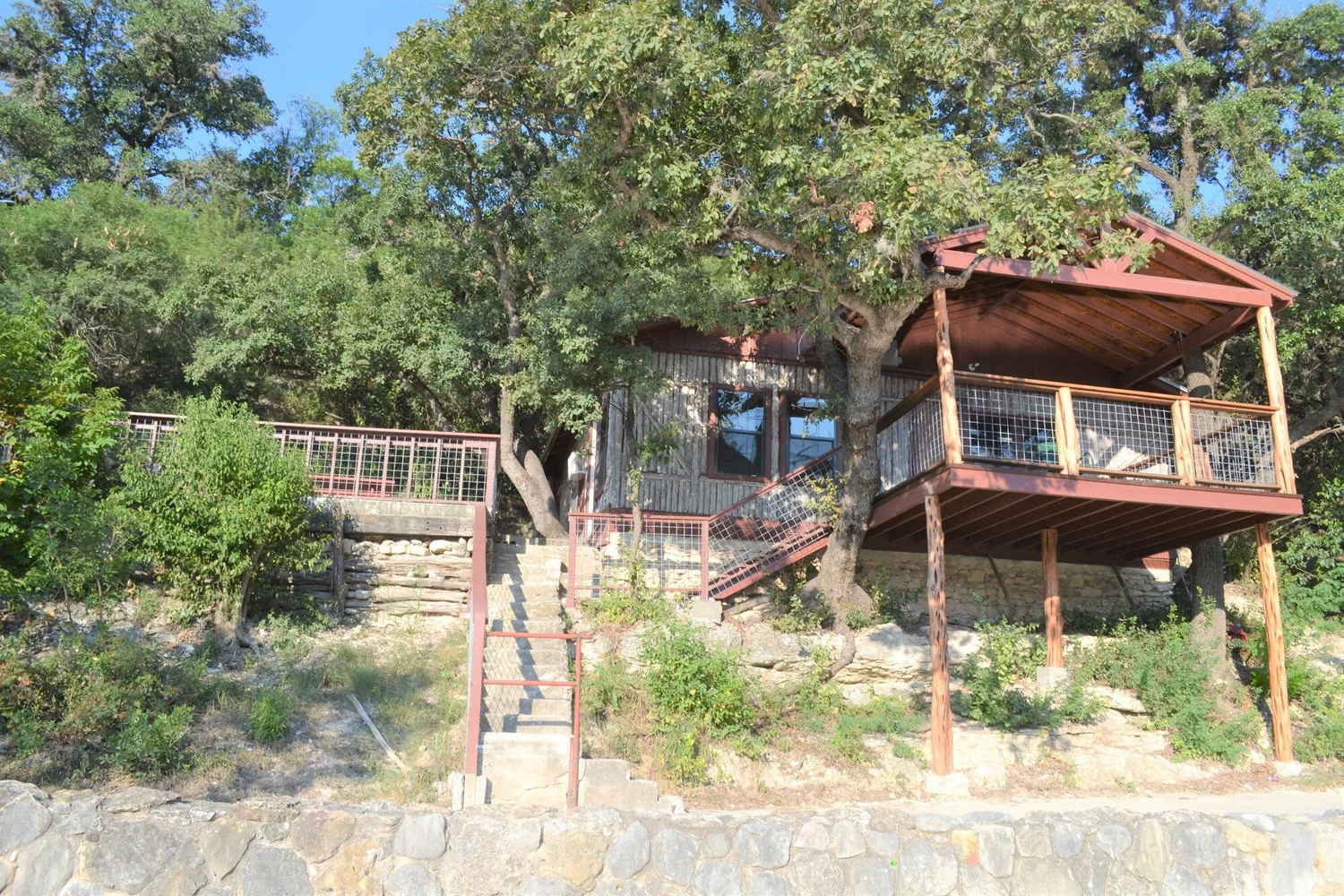 Lodging — Neal's Lodges