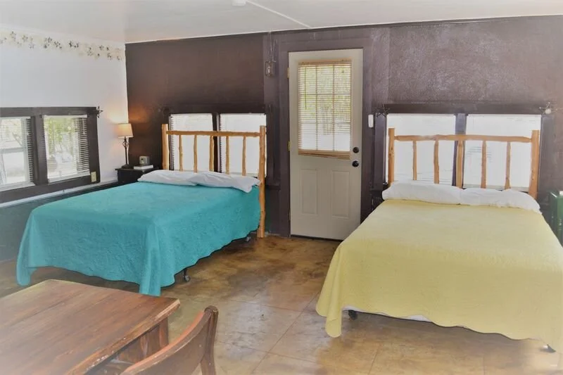 Cabin 1 — Neal's Lodges