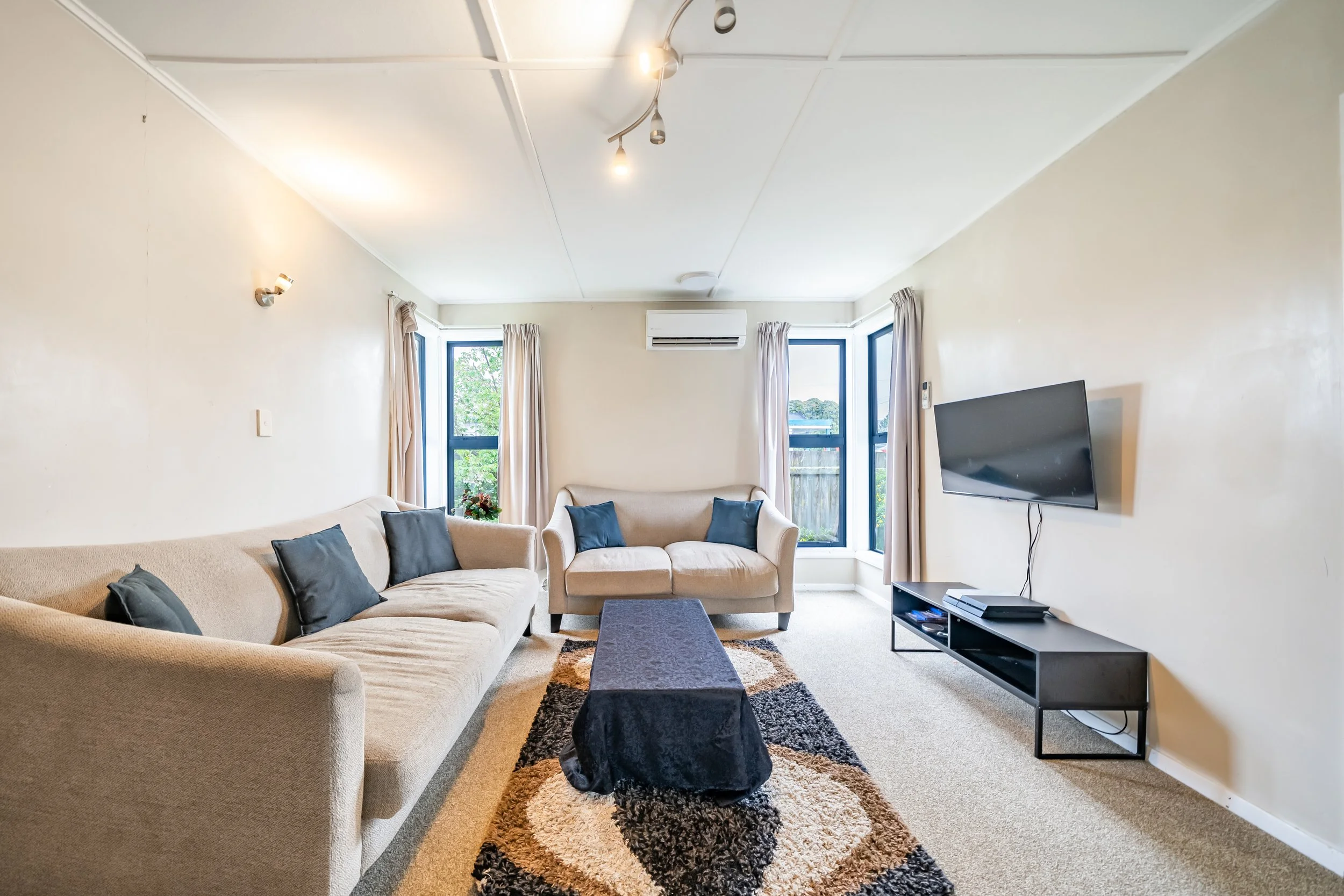 45 Thackeray Street — Team Ledger Real Estate | Harcourts | Hutt Valley