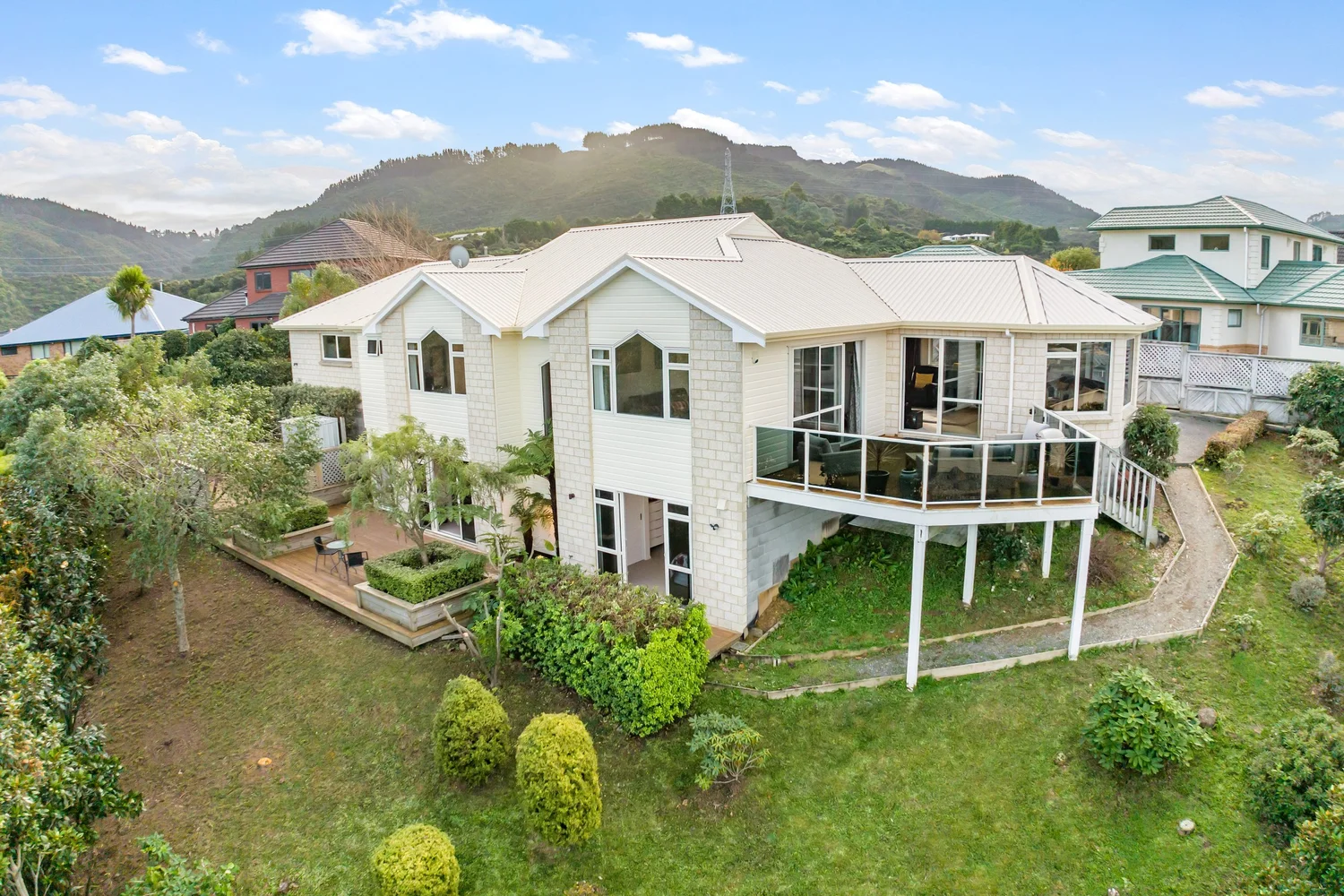 11 Garrett Place — Team Ledger Real Estate | Harcourts | Hutt Valley