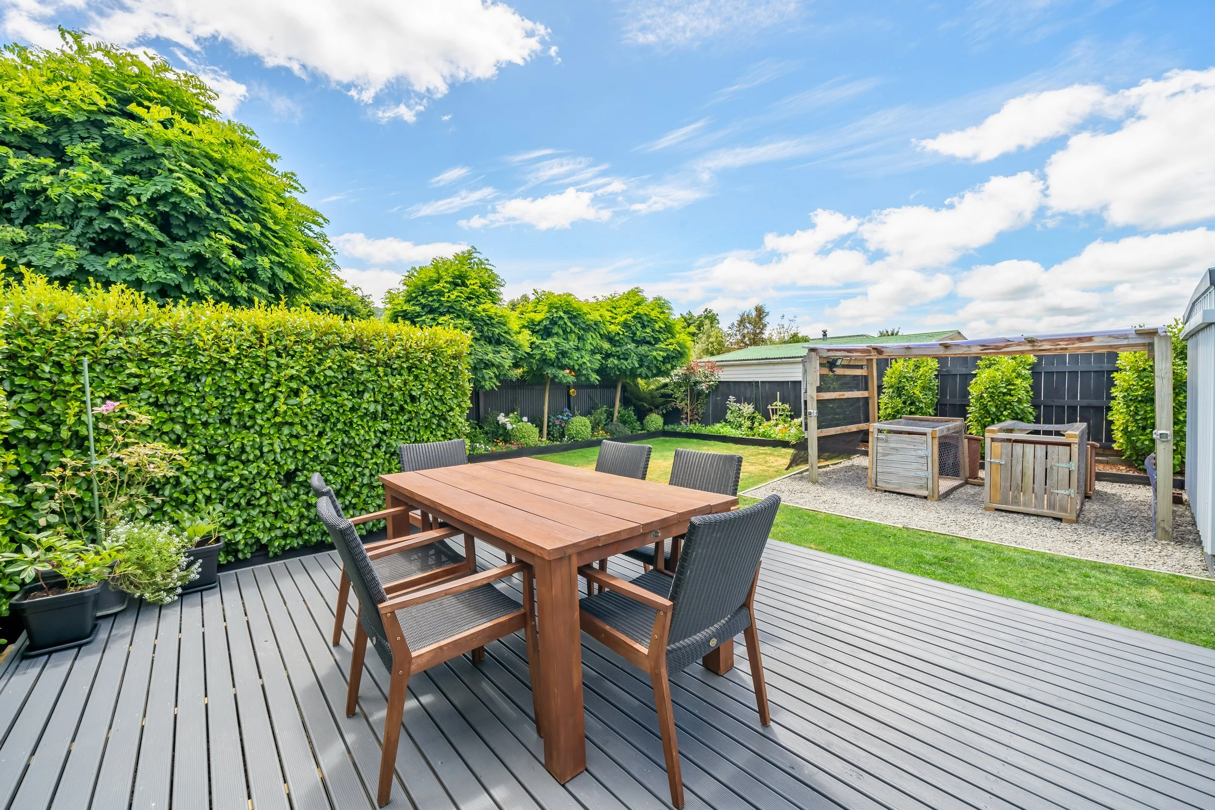 17 Victoria Street — Team Ledger Real Estate | Harcourts | Hutt Valley