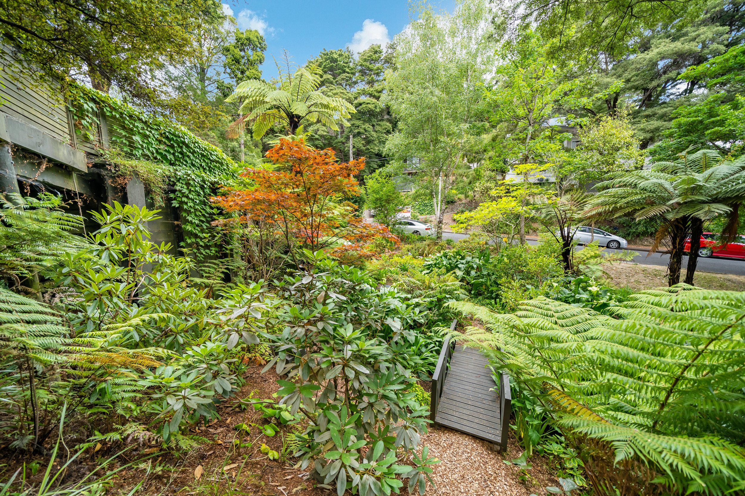 55 Chatsworth Road — Team Ledger