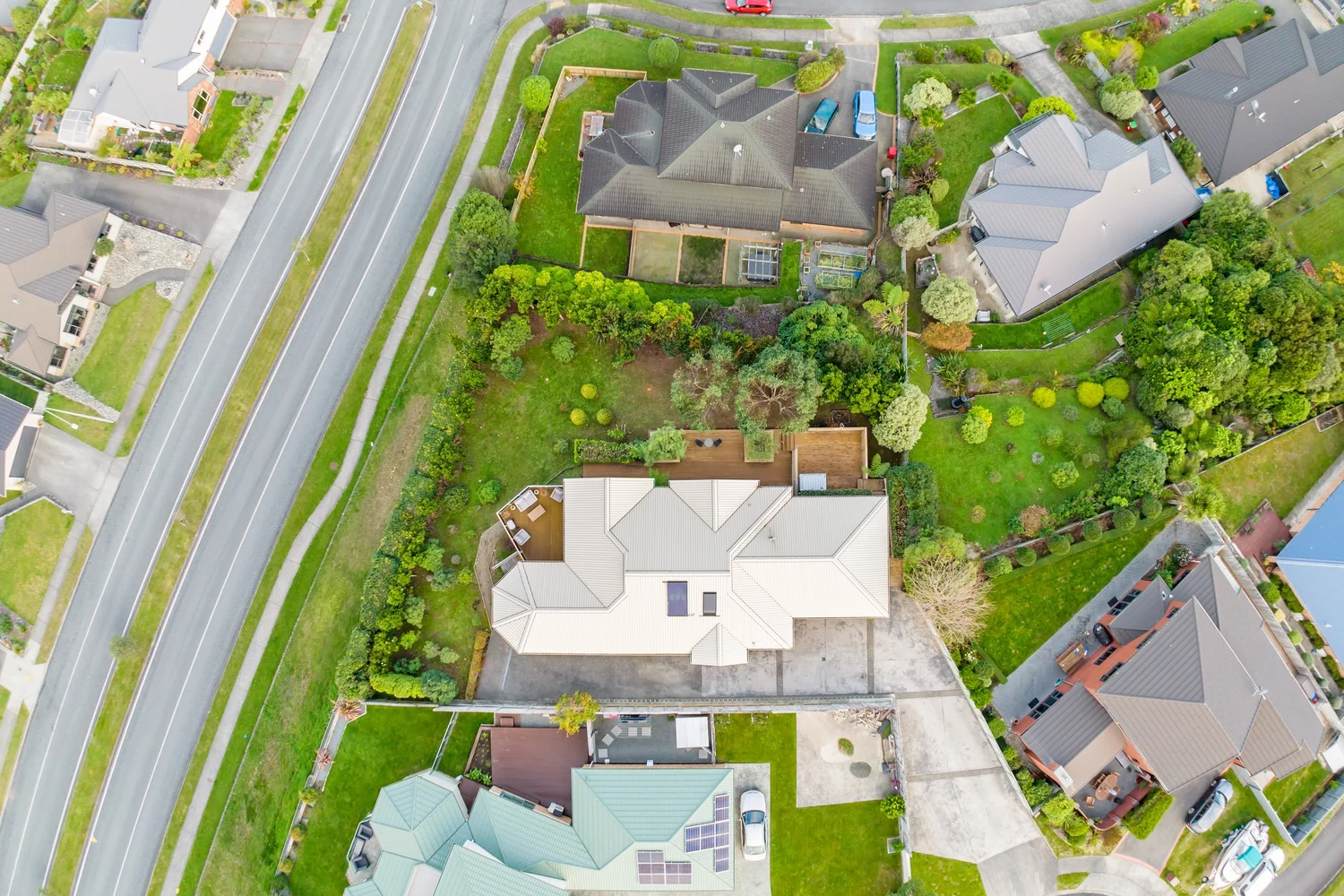 11 Garrett Place — Team Ledger Real Estate | Harcourts | Hutt Valley