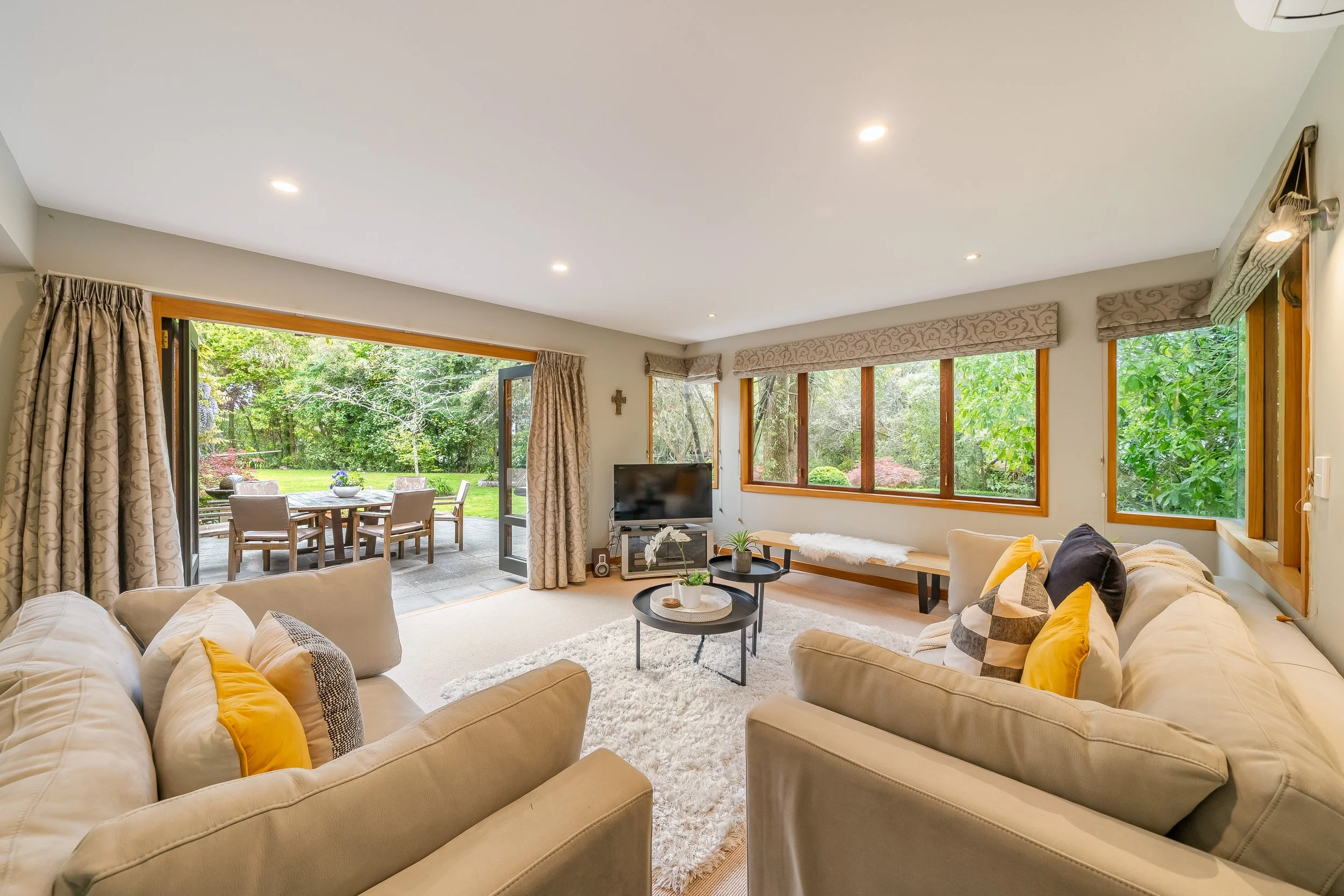 30c Chatsworth Road — Team Ledger