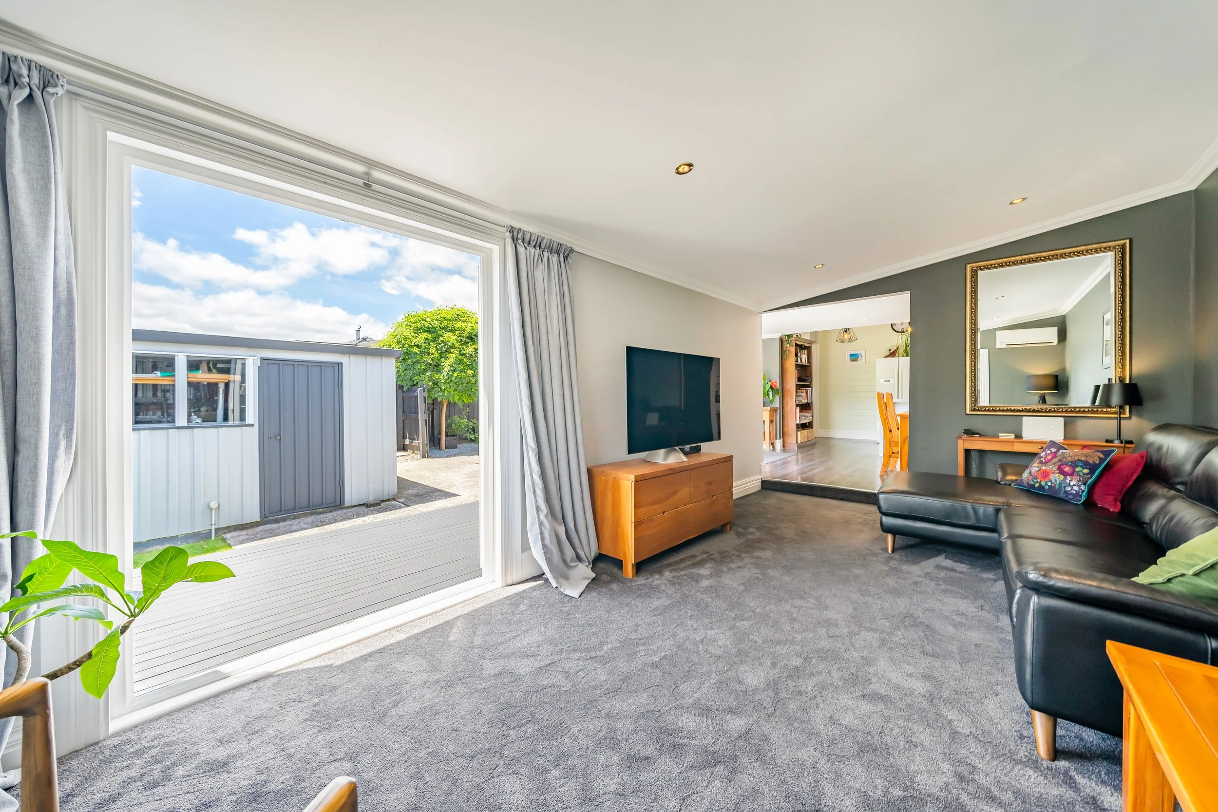 17 Victoria Street — Team Ledger Real Estate | Harcourts | Hutt Valley