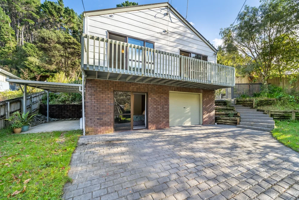 32 Elmslie Road — Team Ledger Real Estate | Harcourts | Hutt Valley