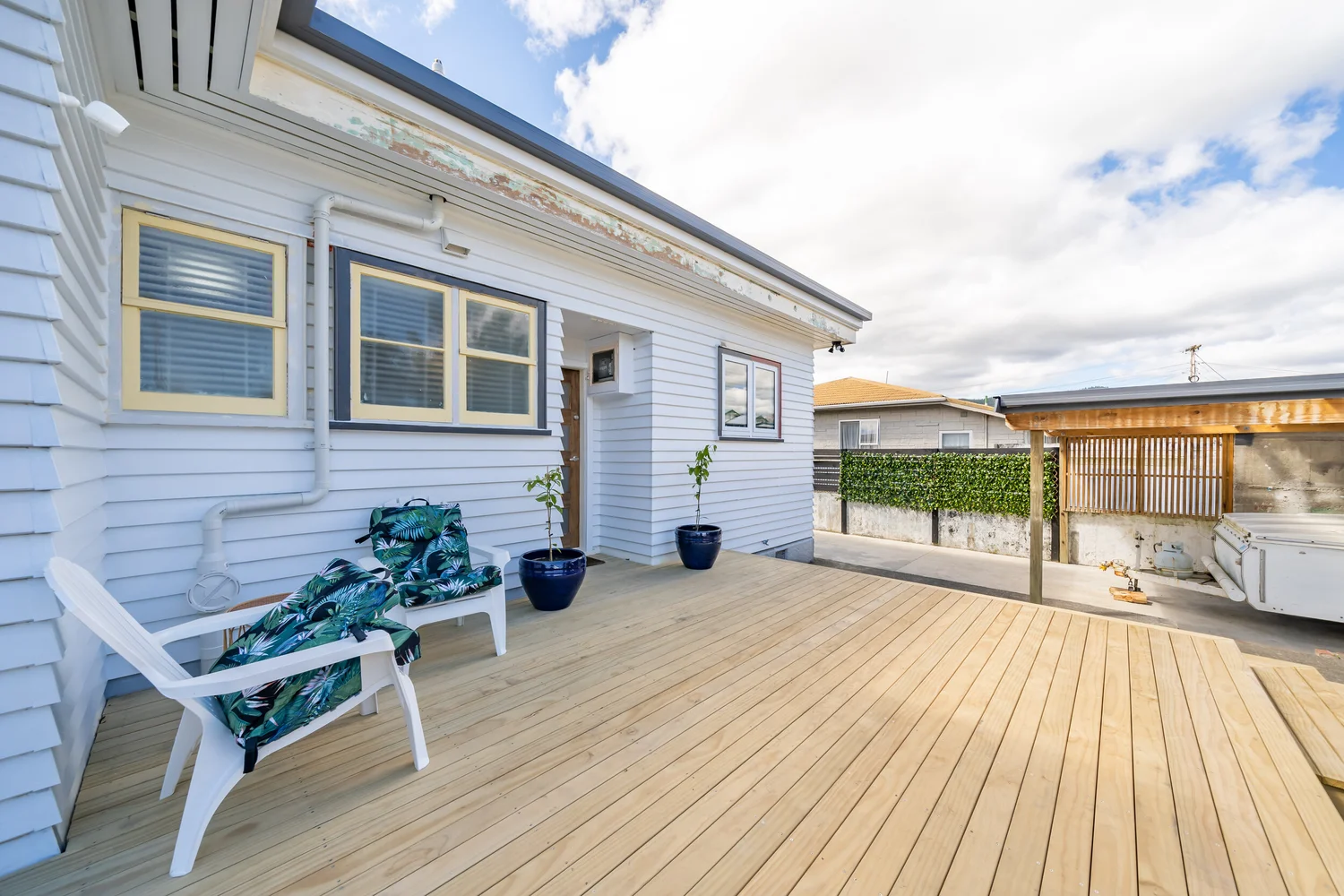 16 Liverpool Street — Team Ledger Real Estate | Harcourts | Hutt Valley