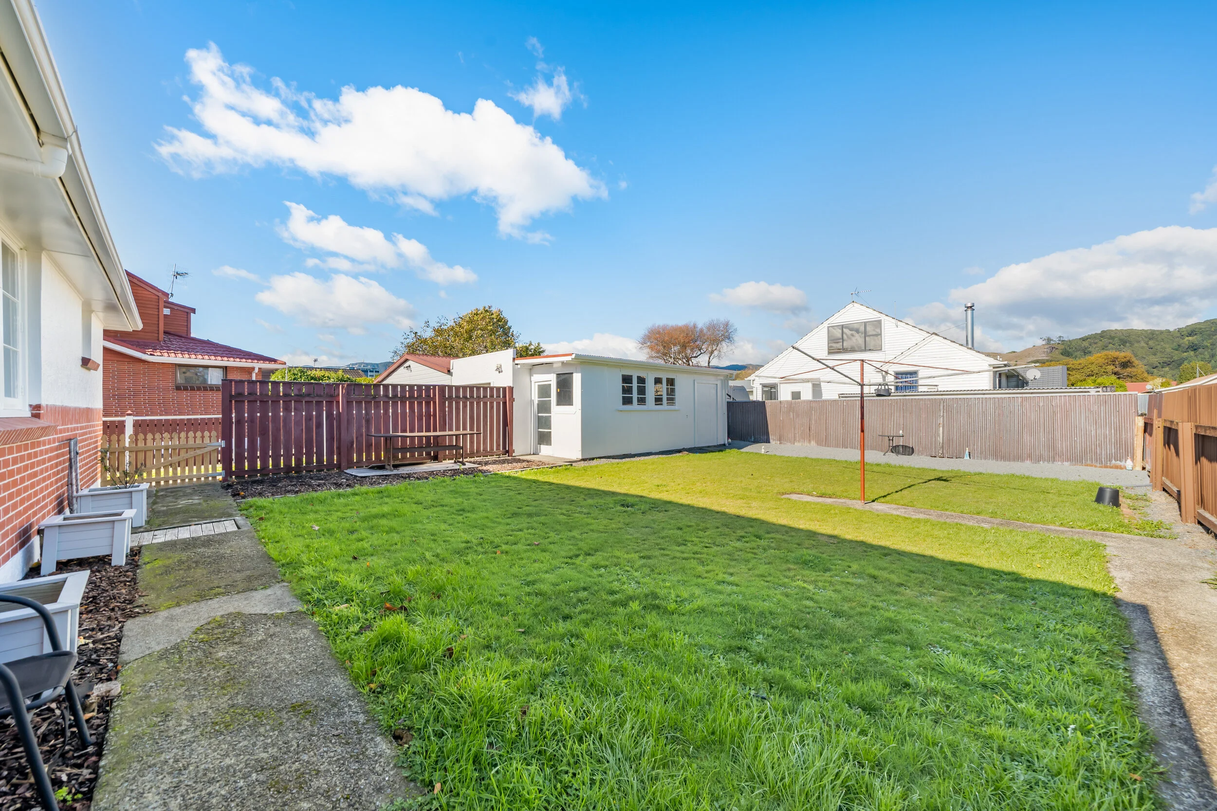 16 Joseph Grove — Team Ledger