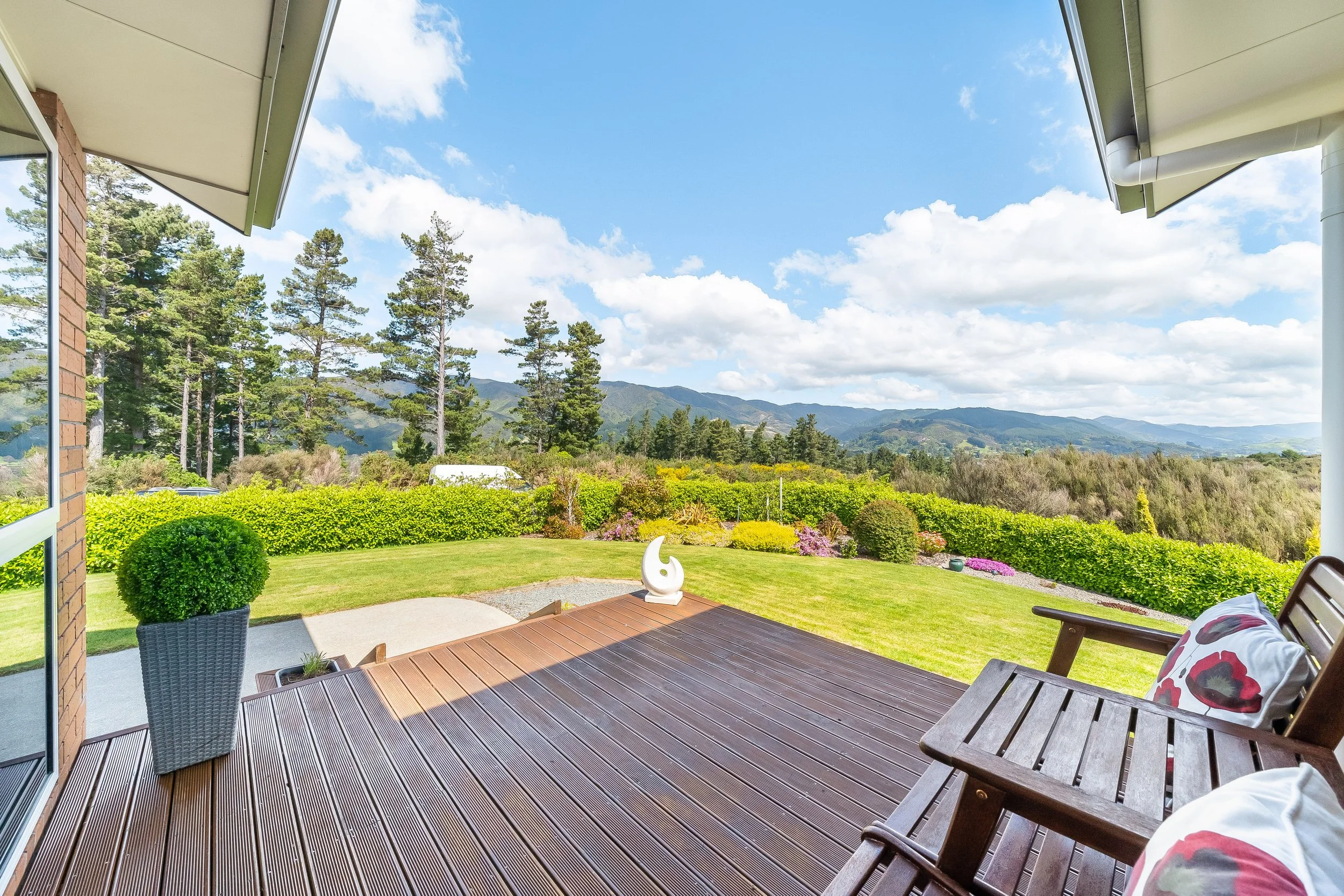 1 Valley View Way — Team Ledger