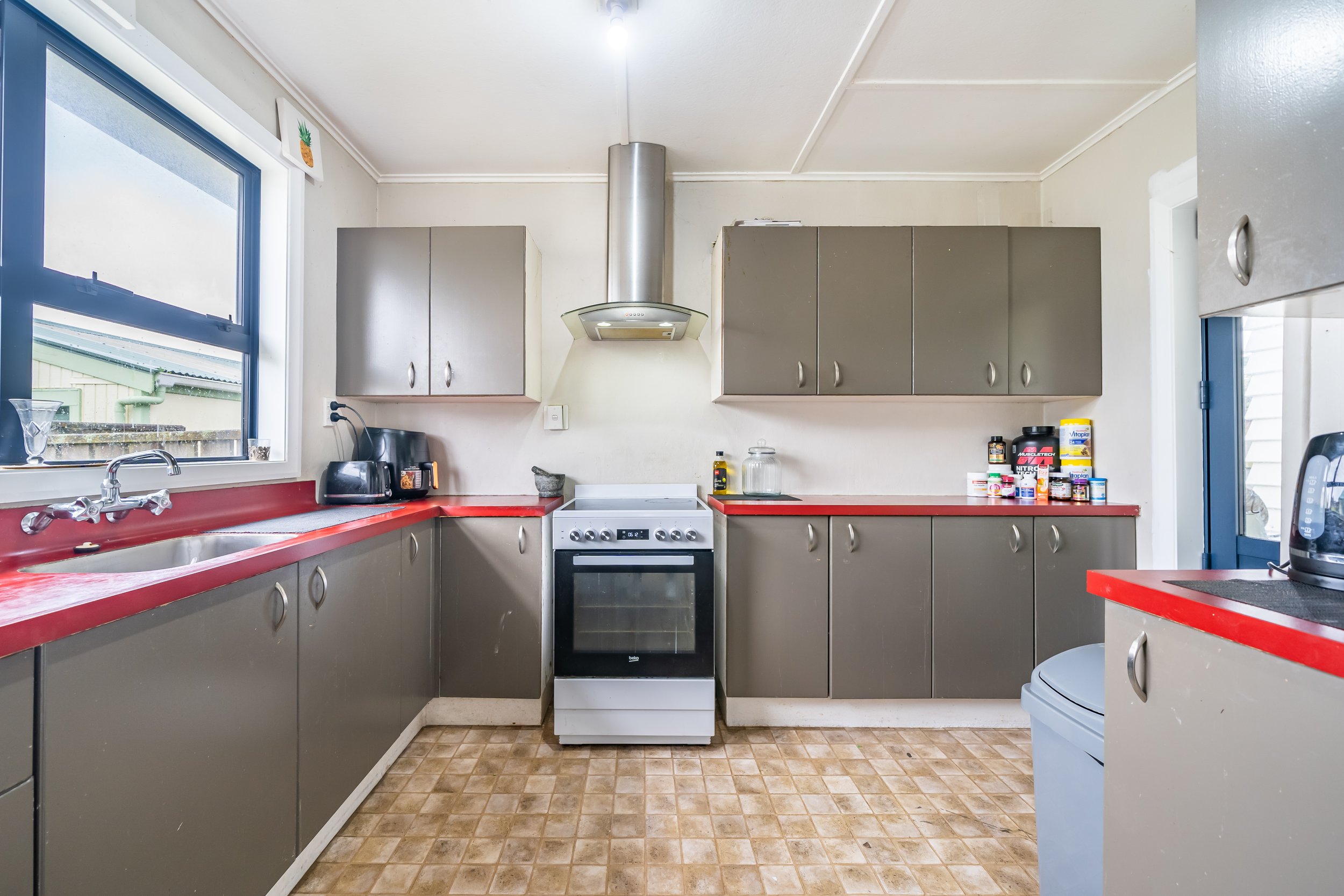 45 Thackeray Street — Team Ledger Real Estate | Harcourts | Hutt Valley