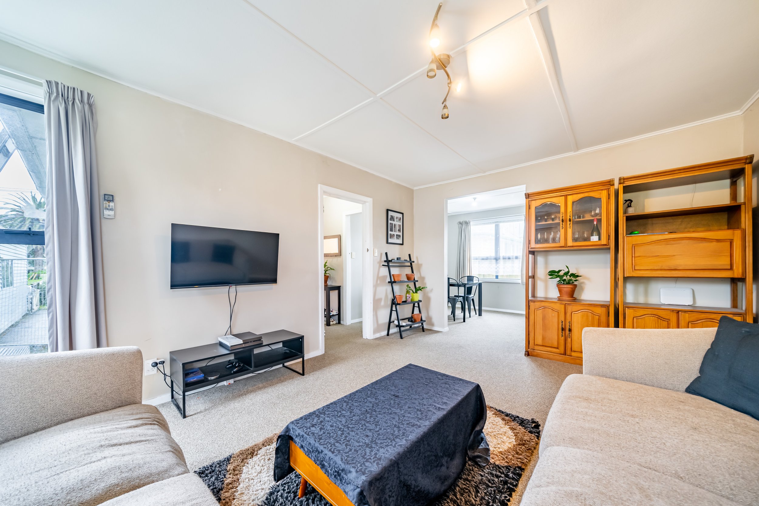 45 Thackeray Street — Team Ledger Real Estate | Harcourts | Hutt Valley