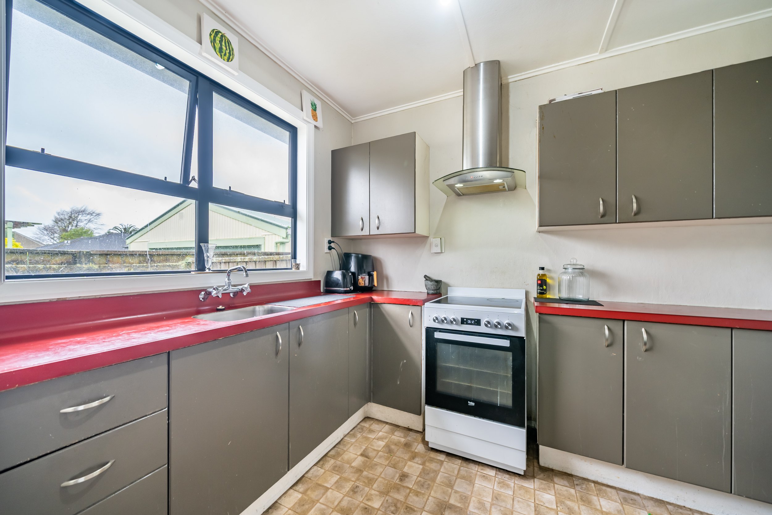 45 Thackeray Street — Team Ledger Real Estate | Harcourts | Hutt Valley