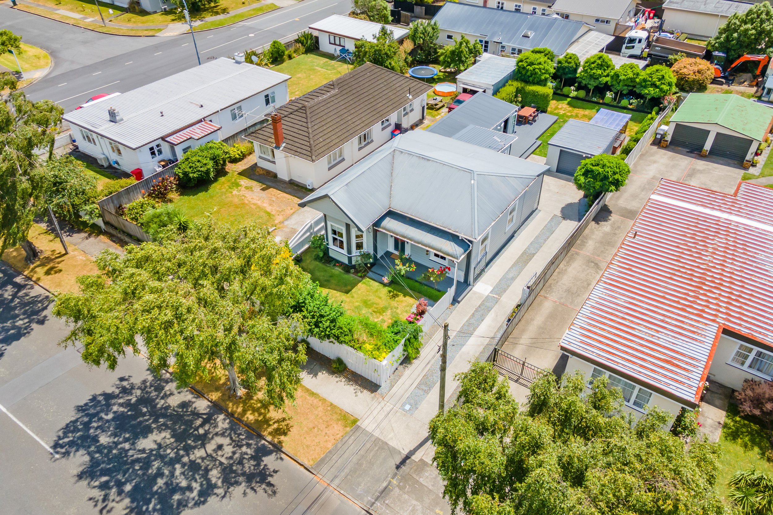 17 Victoria Street — Team Ledger Real Estate | Harcourts | Hutt Valley