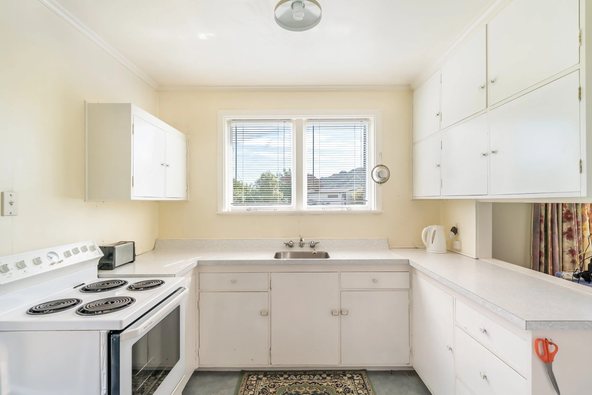 1240a Fergusson Drive — Team Ledger