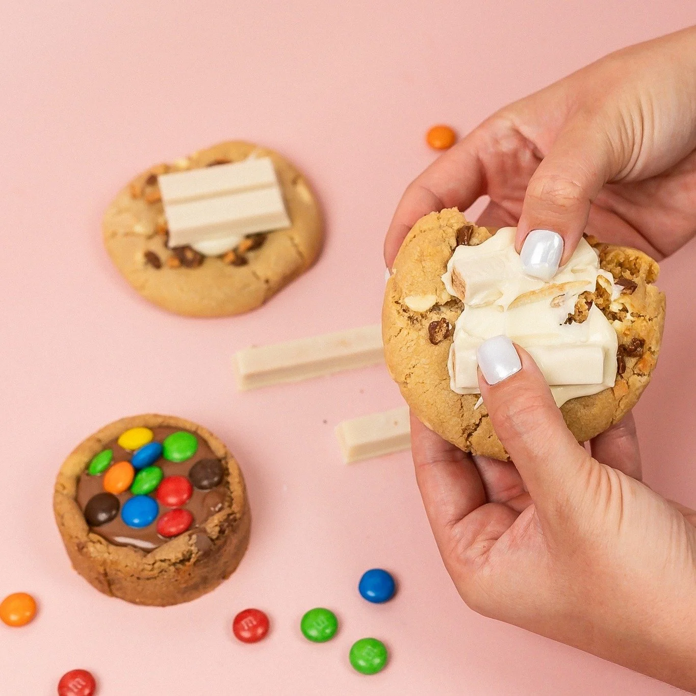 SOS Cookies - Cookies & Cakes