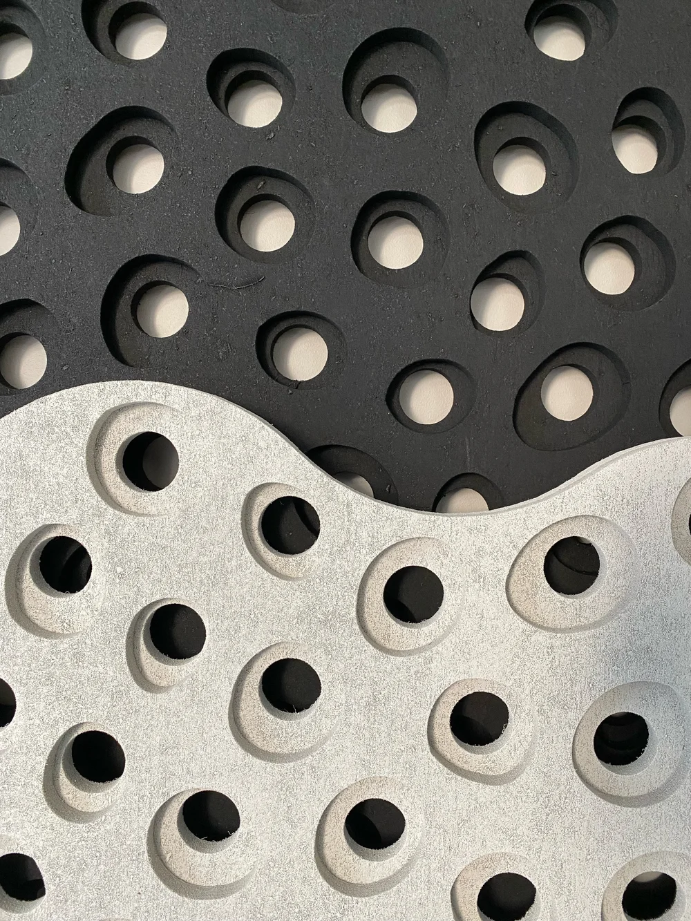 Akustisk konstpanel, ljudabsorbent för väggar och tak. — OKKO