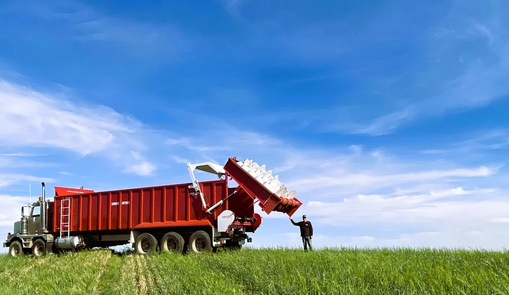 Mckee Manure Boxes and McKee's Manure Spreaders — Arrow Arc Welding