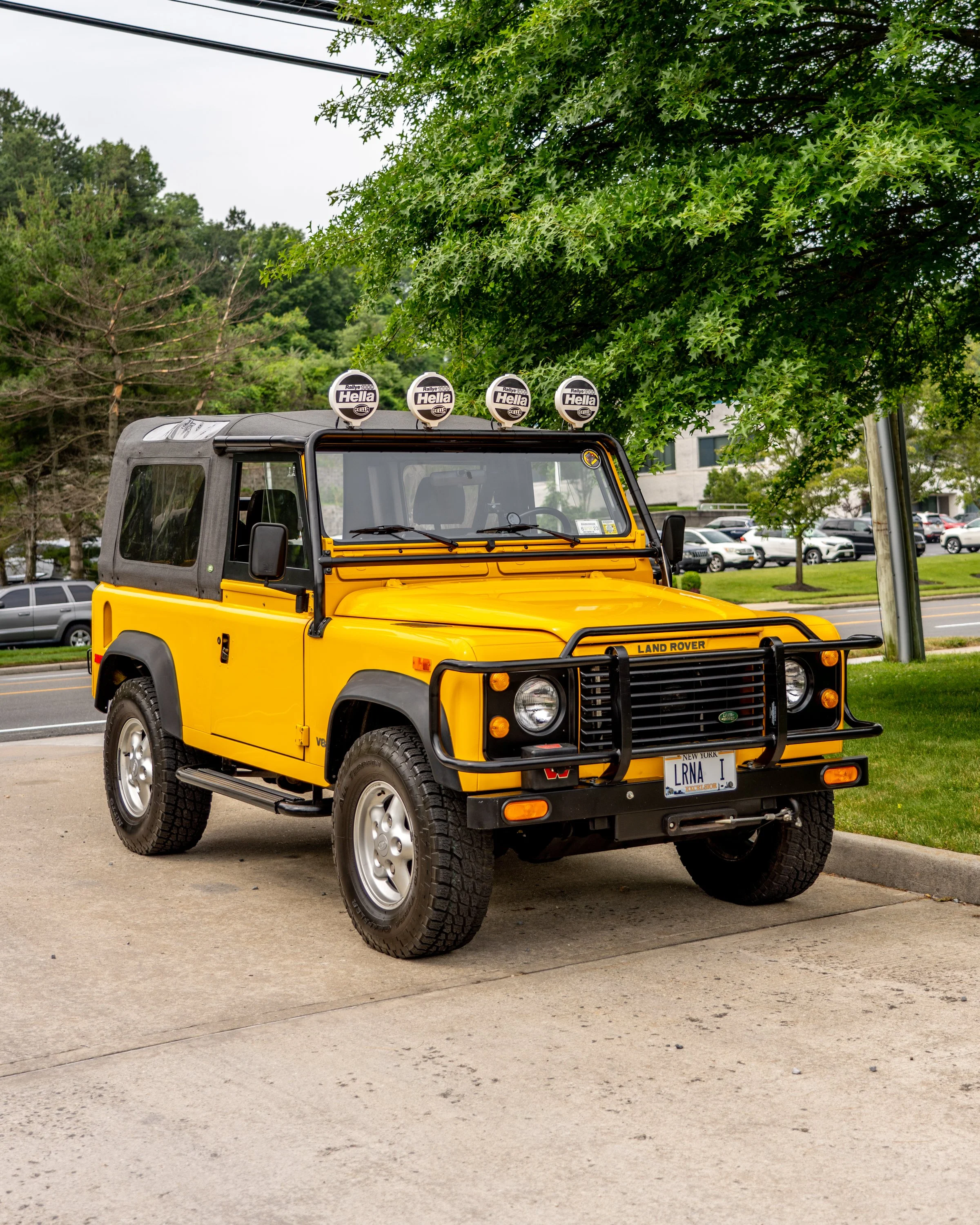 1994 NAS Defender Prototype/Press Vehicle – The Vineyard Series