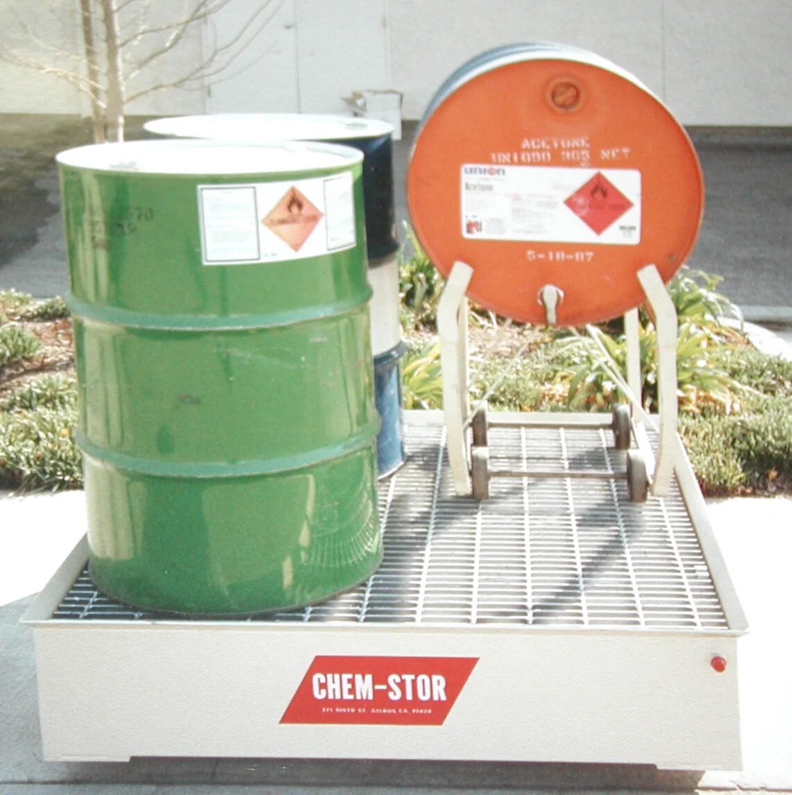 Secondary Containment Platform — CHEM-STOR - Ideal Environmental Products