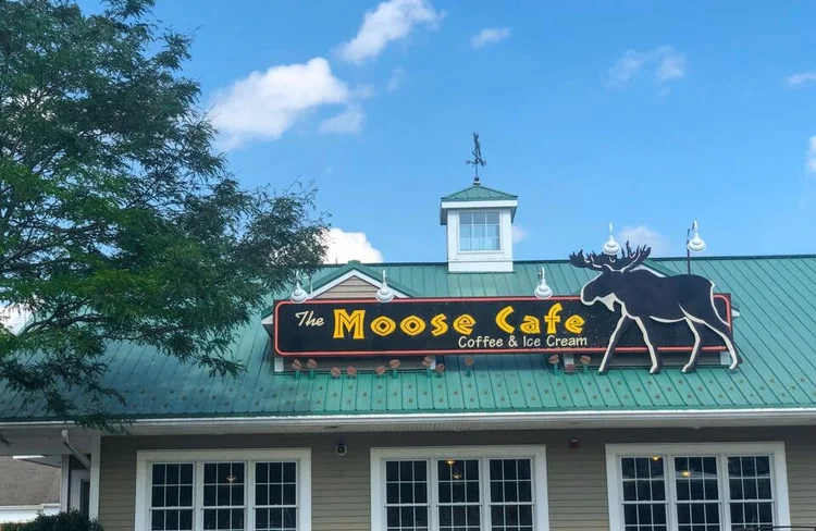 About Us — The Moose Cafe