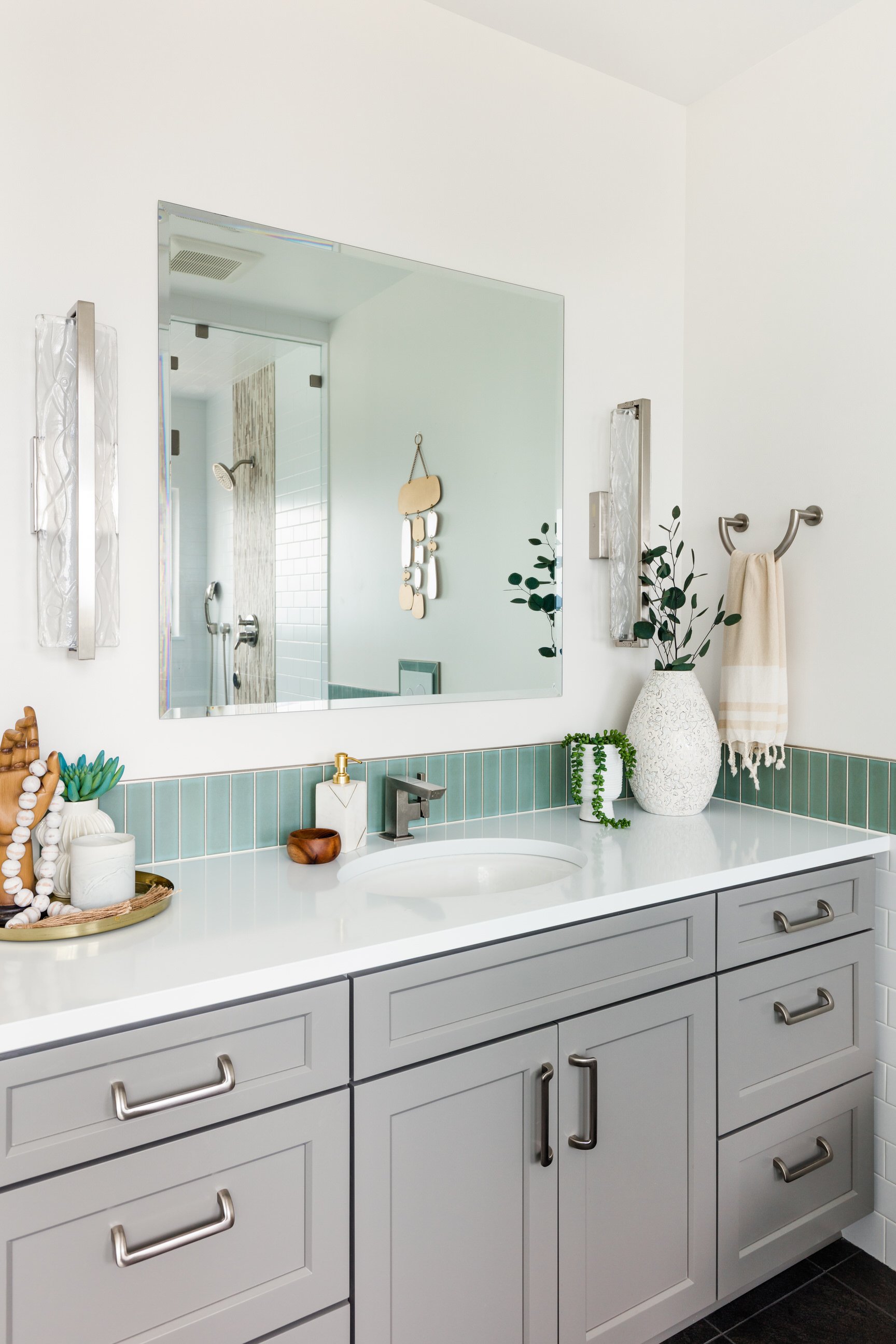 Ballard Bluffs — Quartz & Bone Interiors