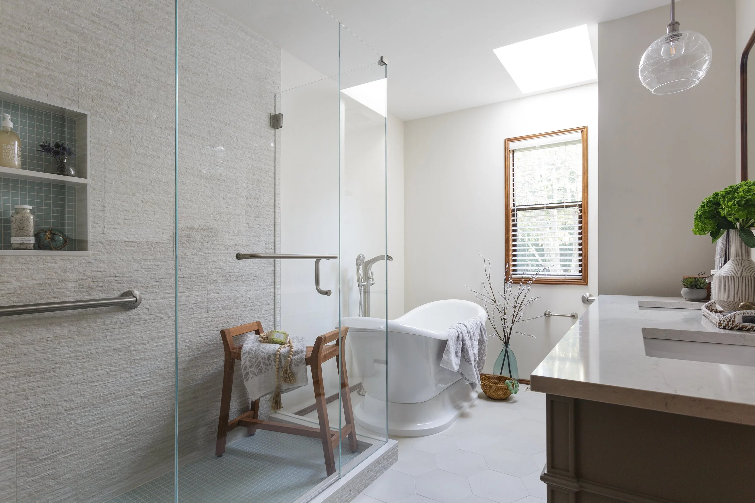 Lynnwood Refresh — Quartz & Bone Interiors