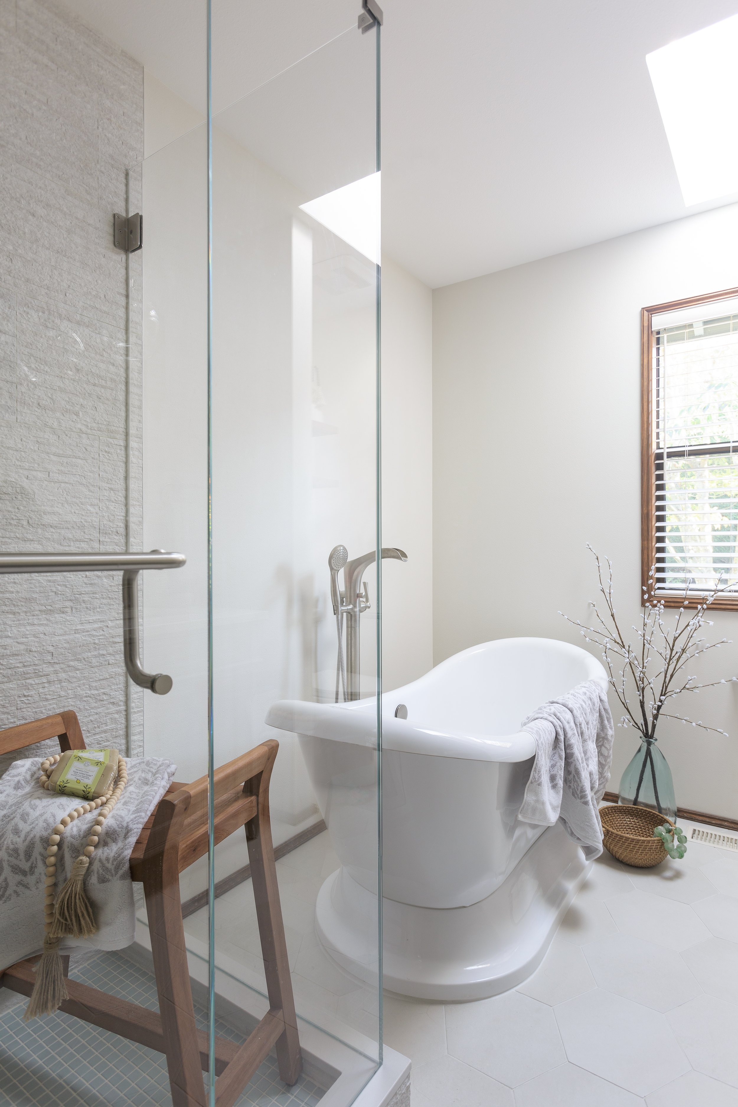 Lynnwood Refresh — Quartz & Bone Interiors