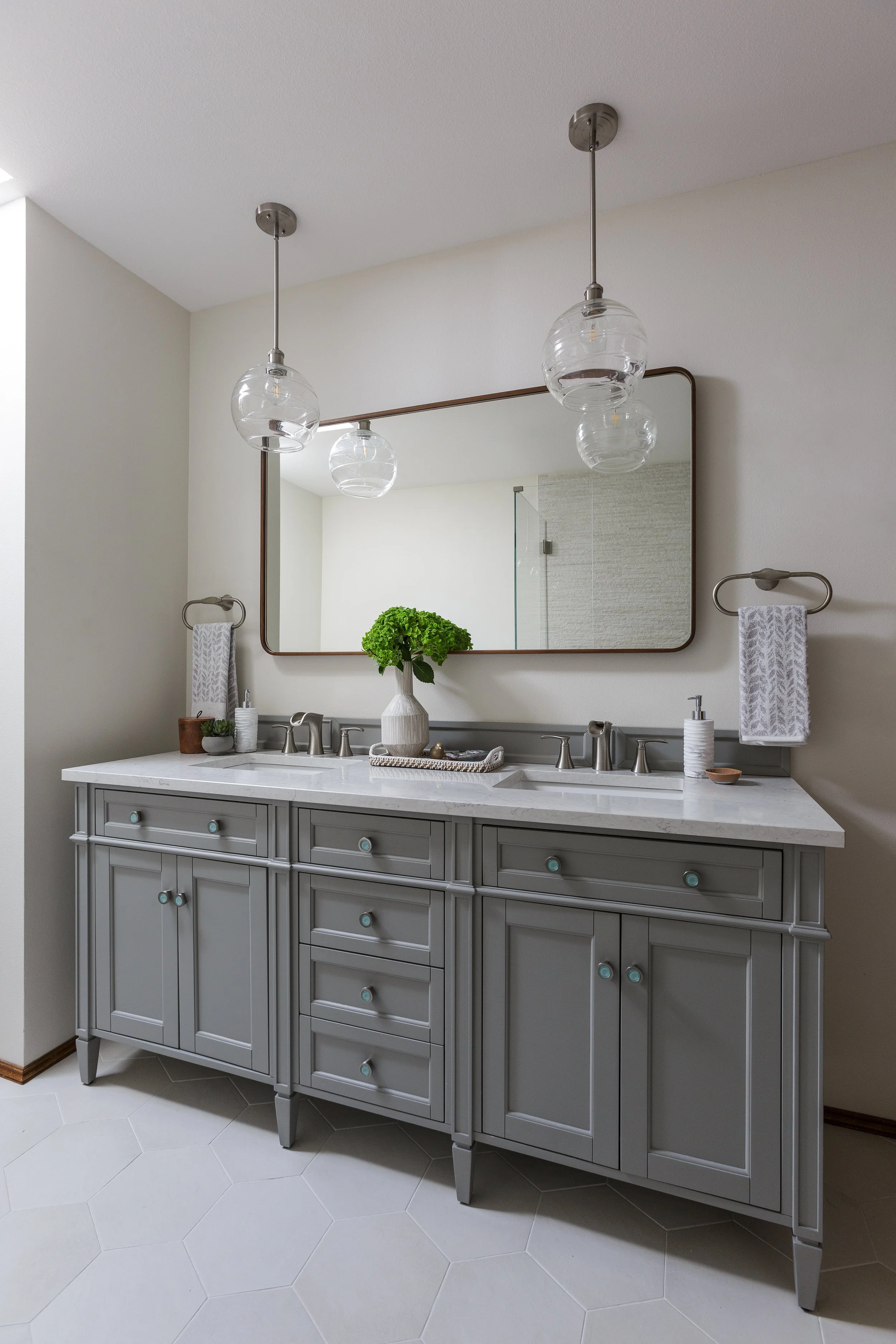 Lynnwood Refresh — Quartz & Bone Interiors