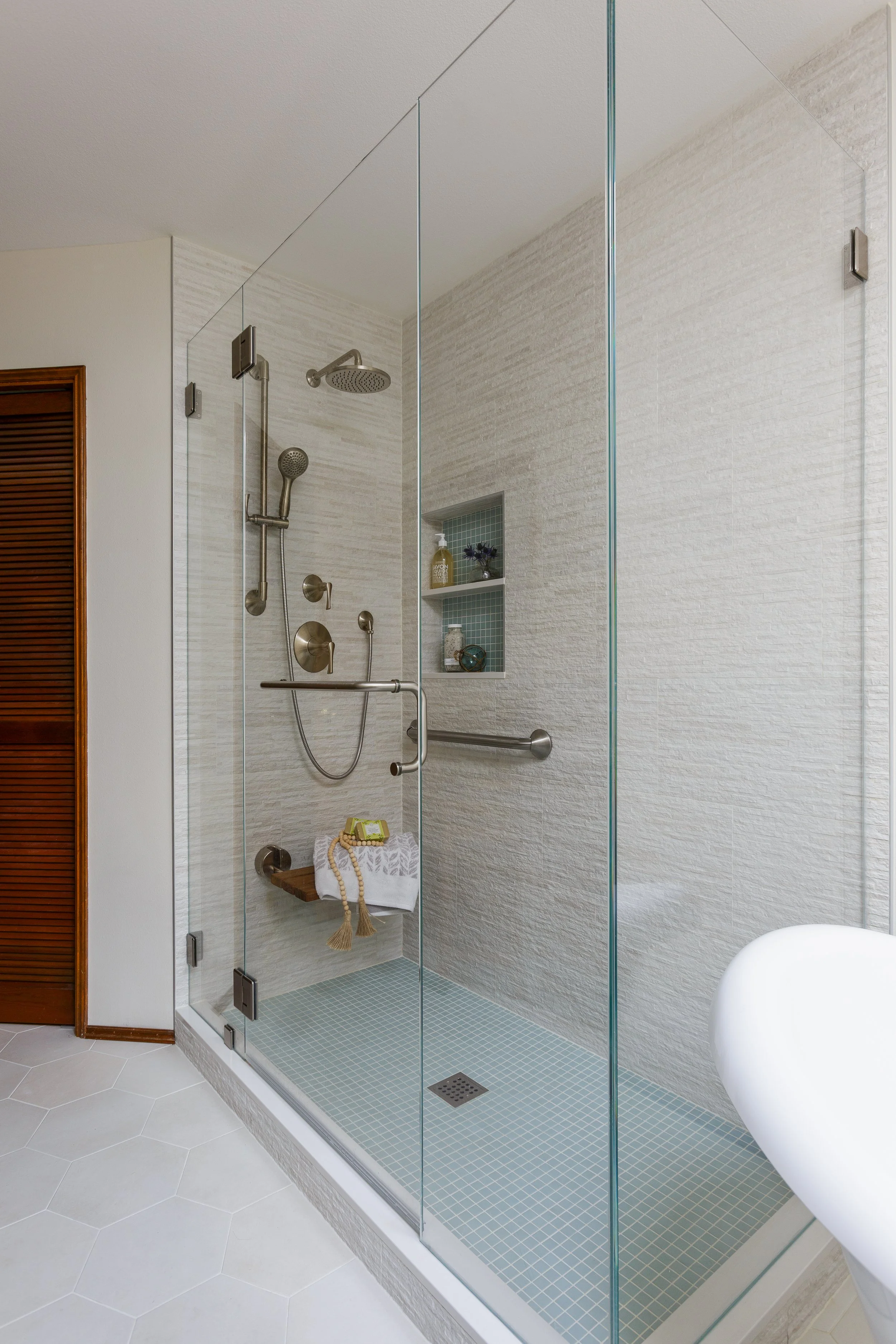 Lynnwood Refresh — Quartz & Bone Interiors