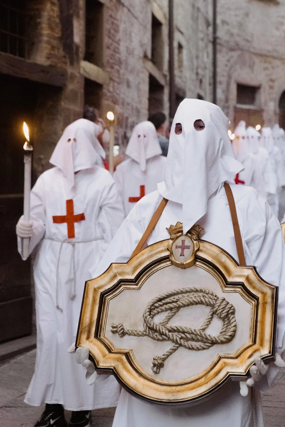 Procession of the Dead Christ: an unforgettable experience - ItalyNotes