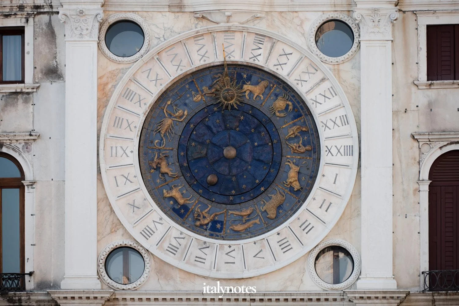 Torre dell'Orologio: medieval clock tower on Piazza San Marco