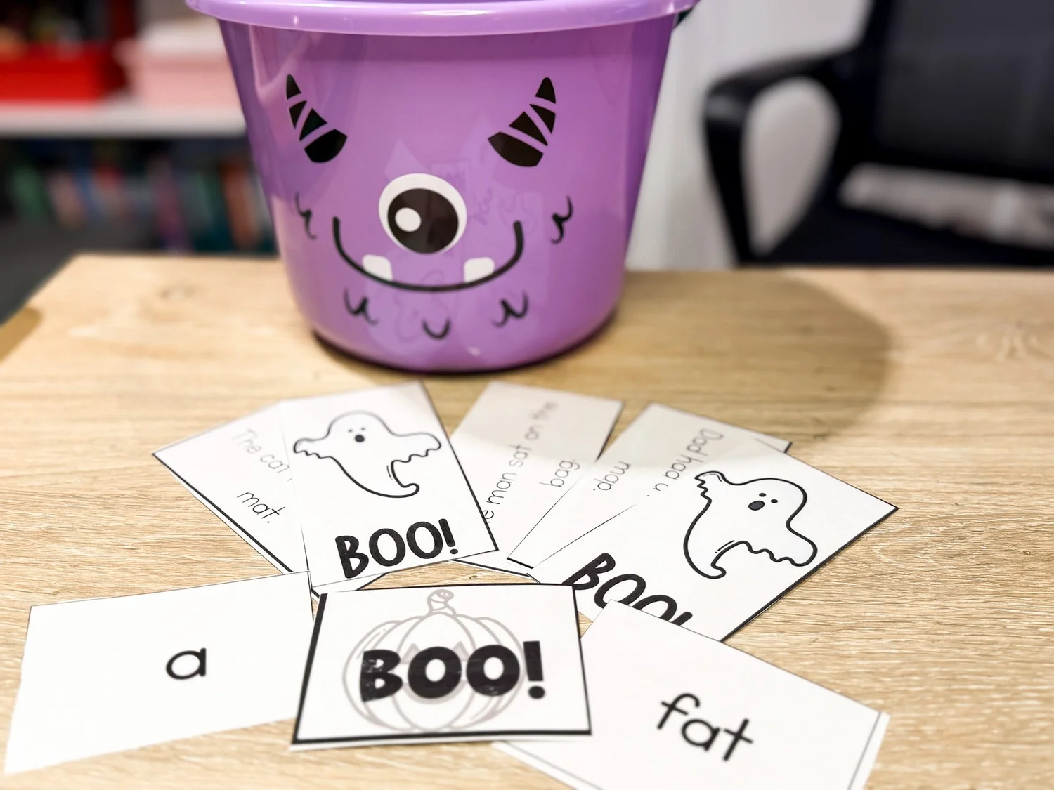 5 Spook-Tacular Halloween Literacy Stations Your Students Will Love ...