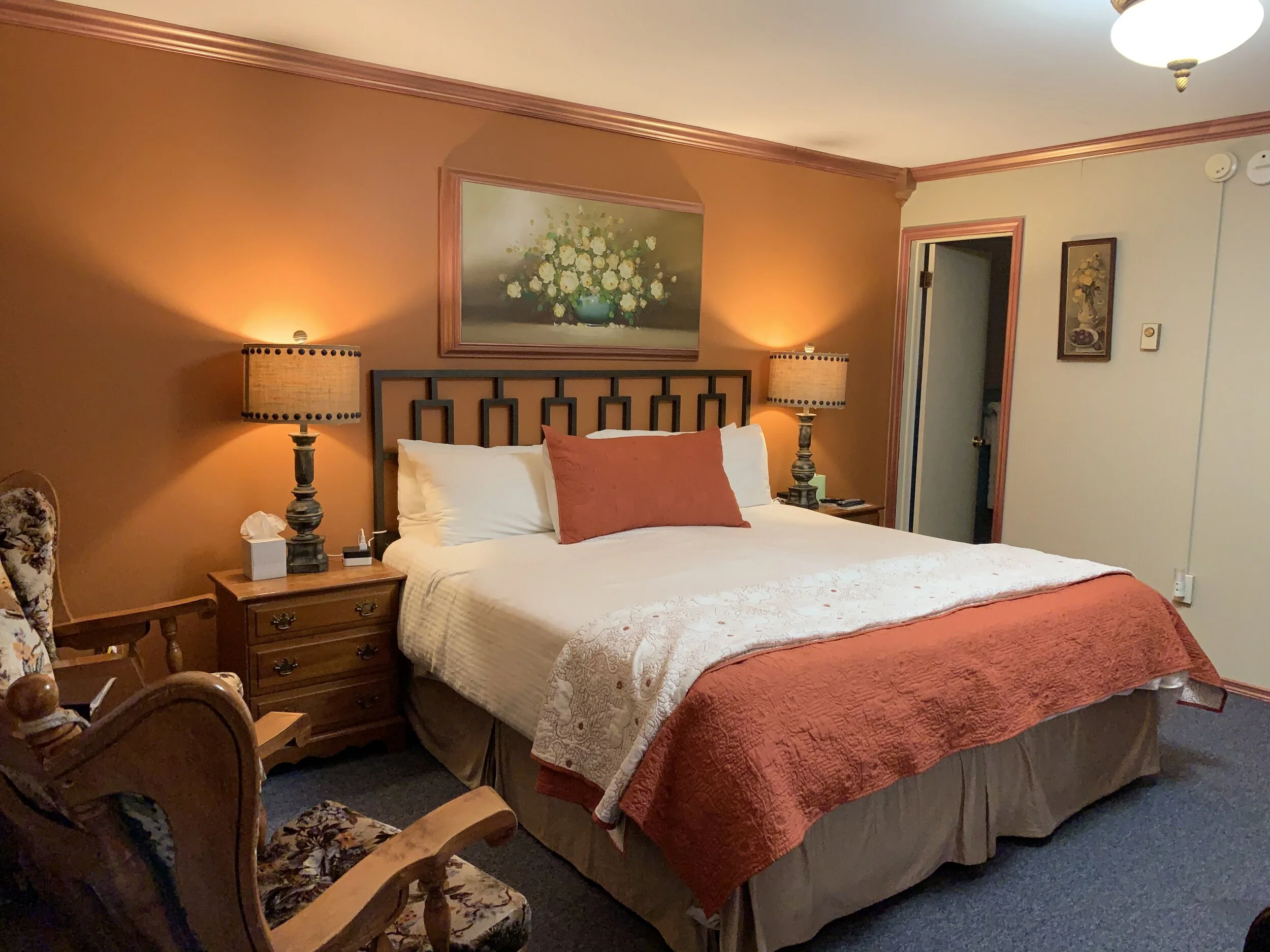 Starlite Motel Gallery — Starlite Motel & Suites